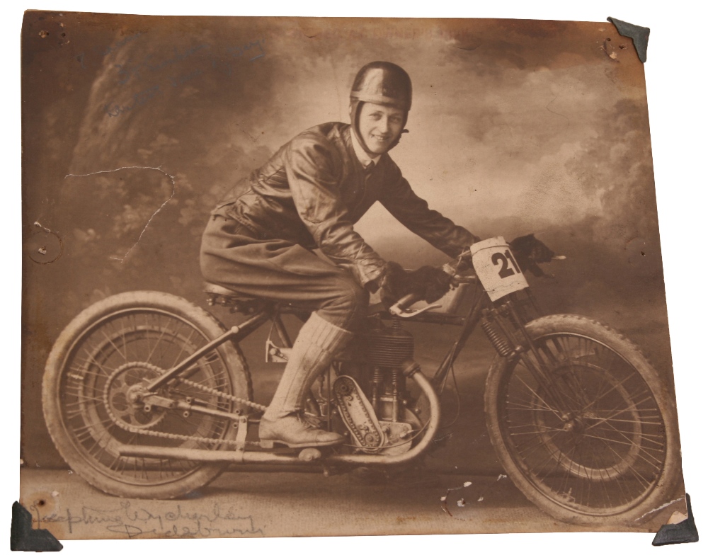 MOTORCYCLE RACING, PHOTOGRAPH ALBUMS COMPILED BY TOMMY SPANN THE WELL ...