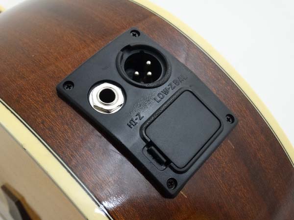Musical Instruments : A late 20thC six string Electro - Acoustic Guitar ...