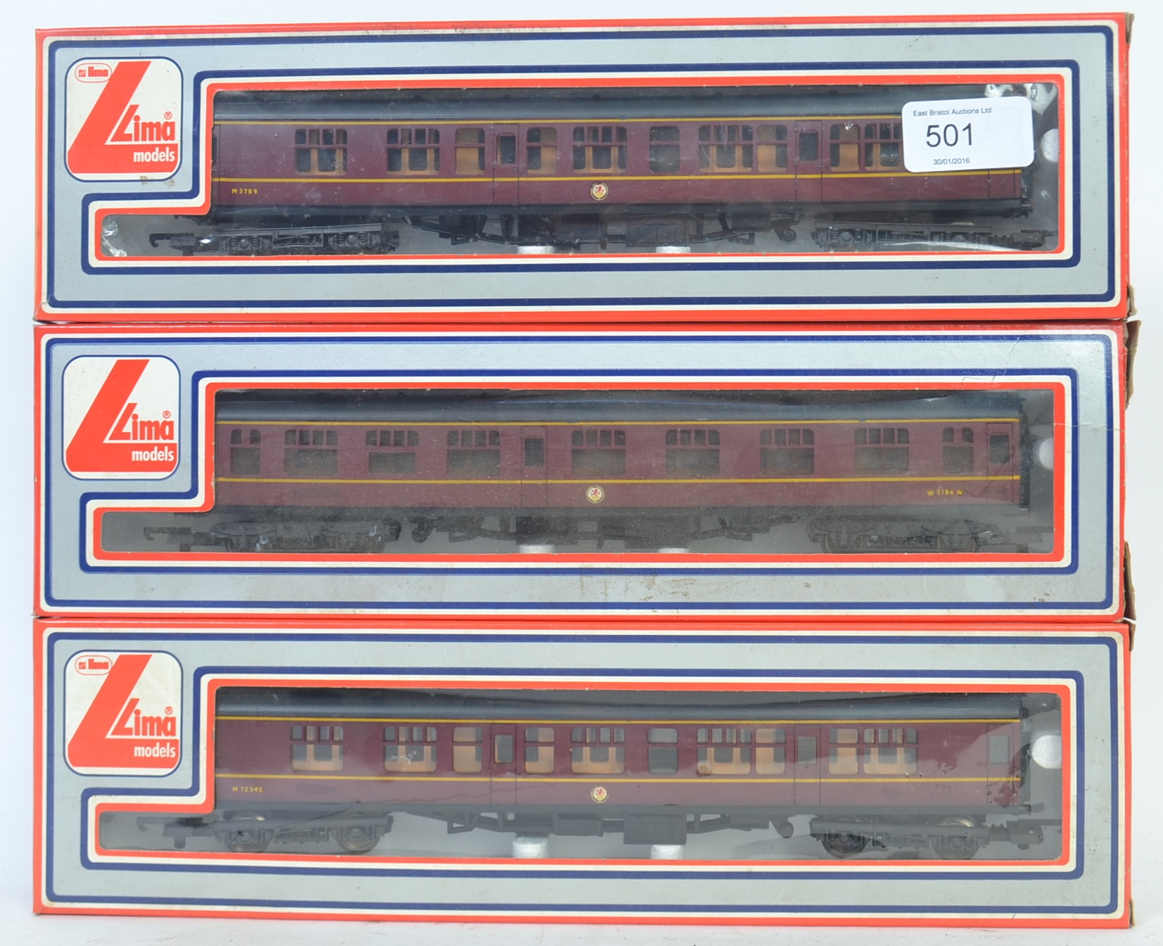 LIMA: A collection of 3x Lima 00 gauge railway trainset carriages, each ...