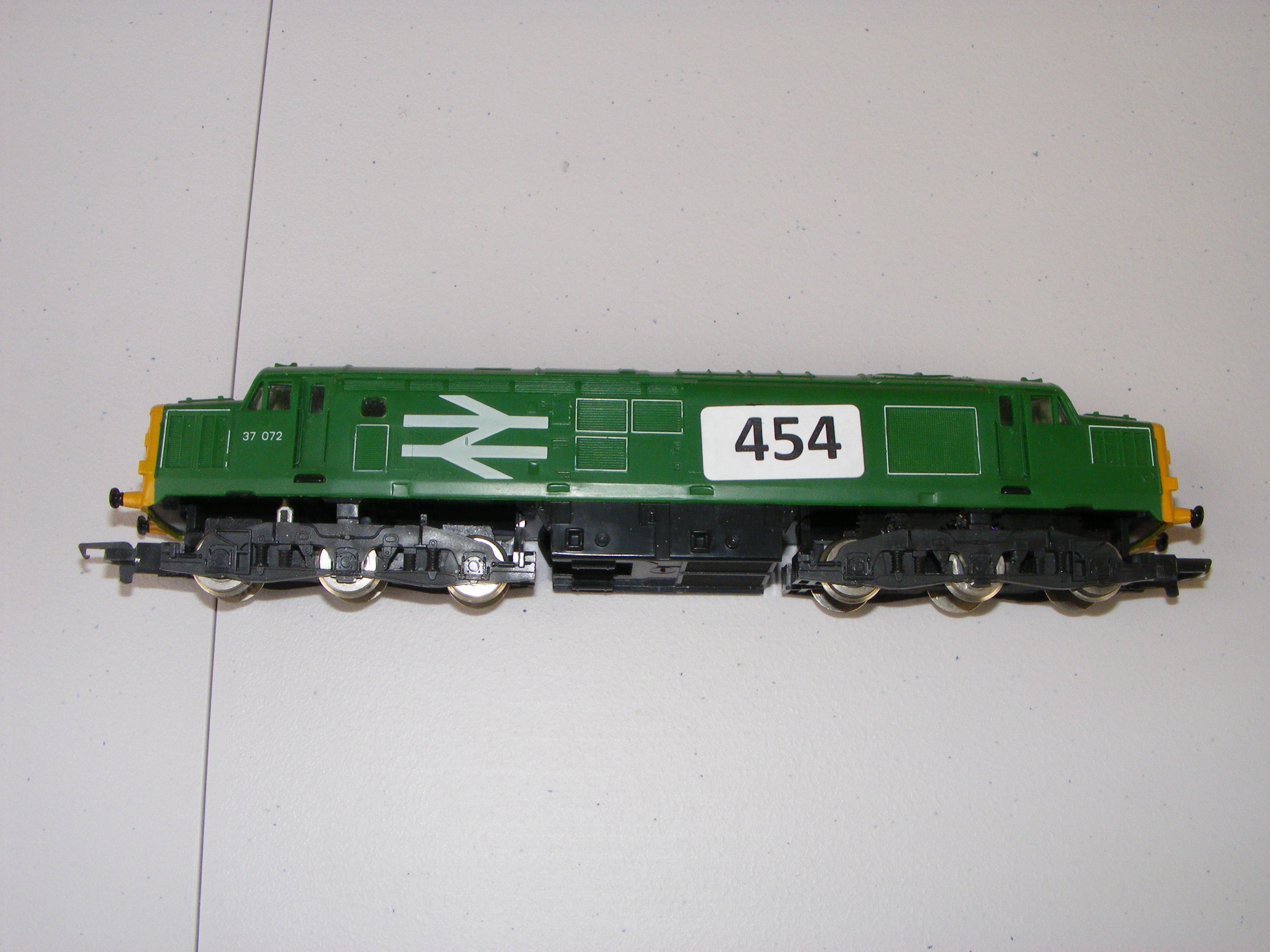 A Hornby Class 37 37072 Unusual Green Livery Large BR Logo OO Gauge.