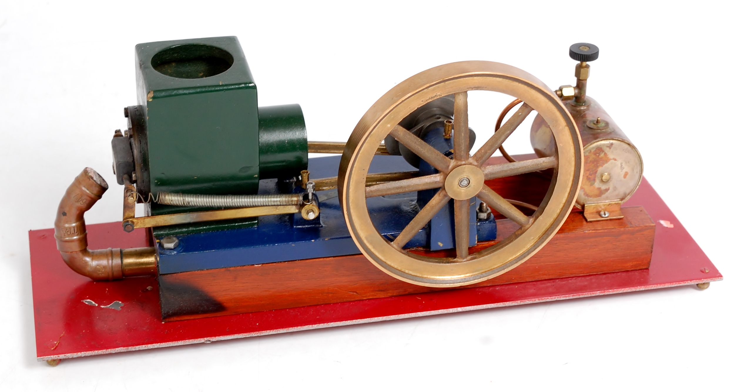 A well engineered Scott Vacuum (Flame Gulper) stationary engine ...