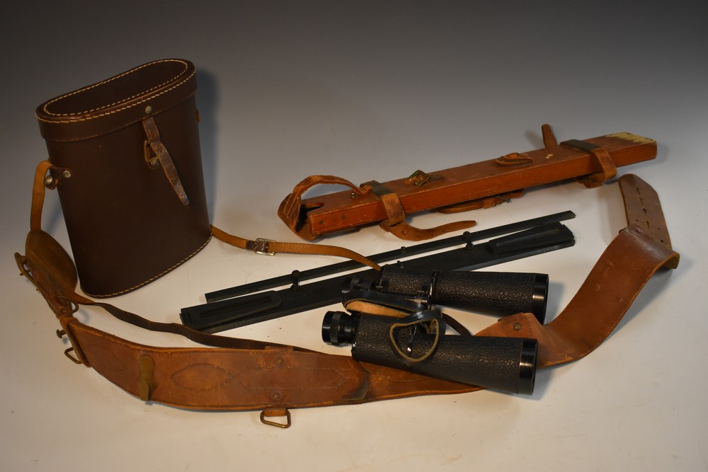 Militaria - a World War II map plotter, by A&A LD, MKII, folding sights ...