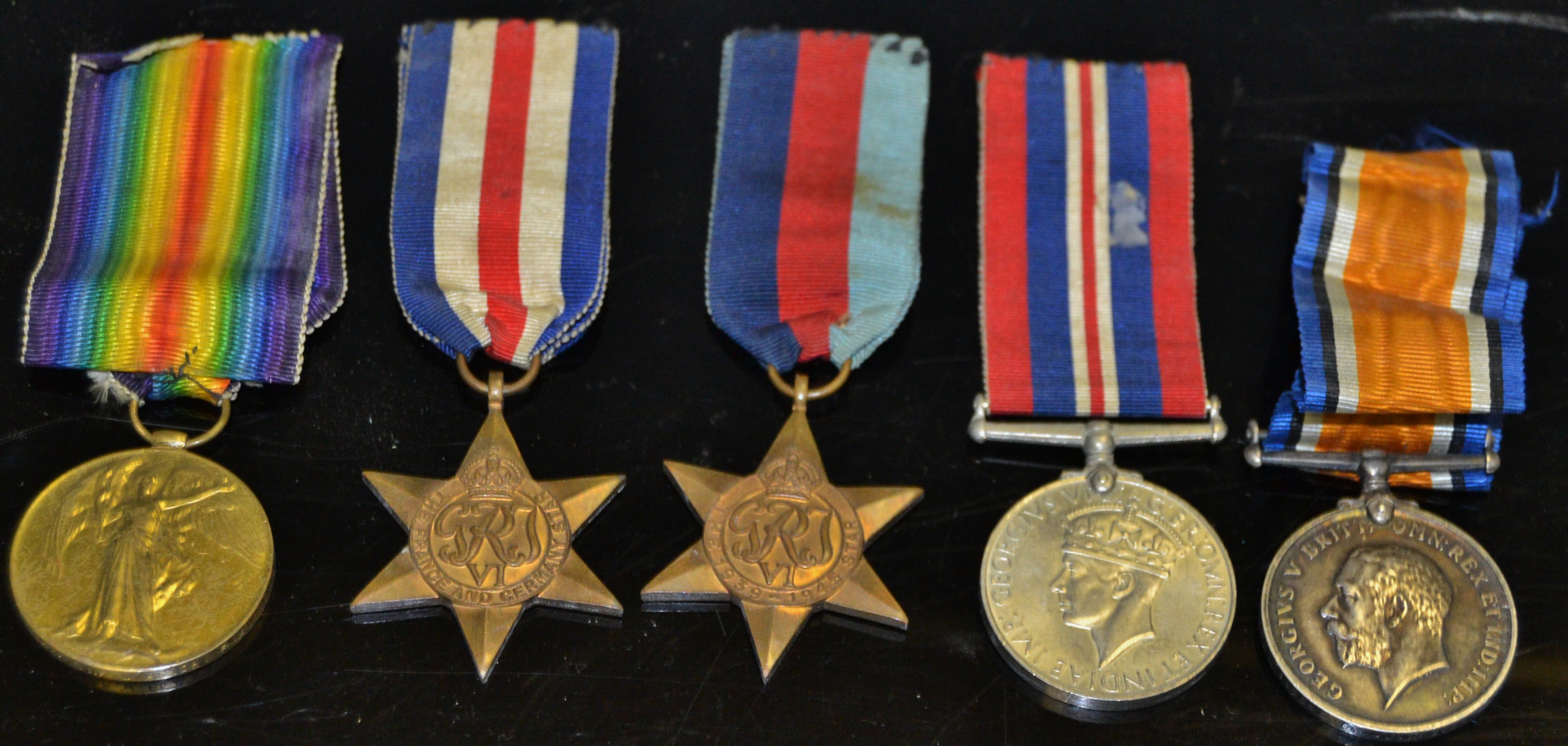 Medals - France and Germany Star; 1939-45 Star; 1914-1918 Defence Medal ...