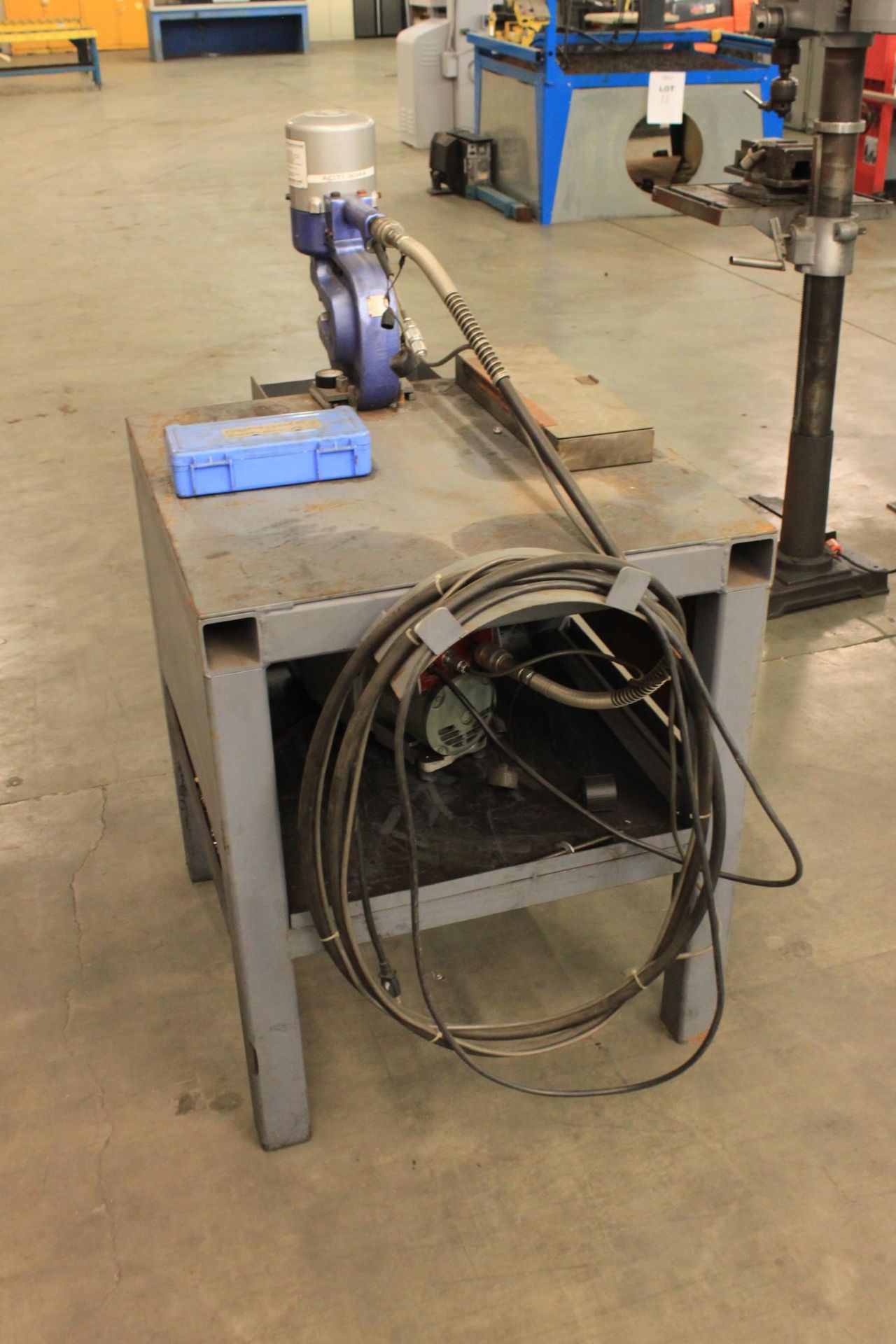 Selfer 49 Ton Portable Hydraulic Punch, 4-1/2" Throat, Model HA11-1624 ...