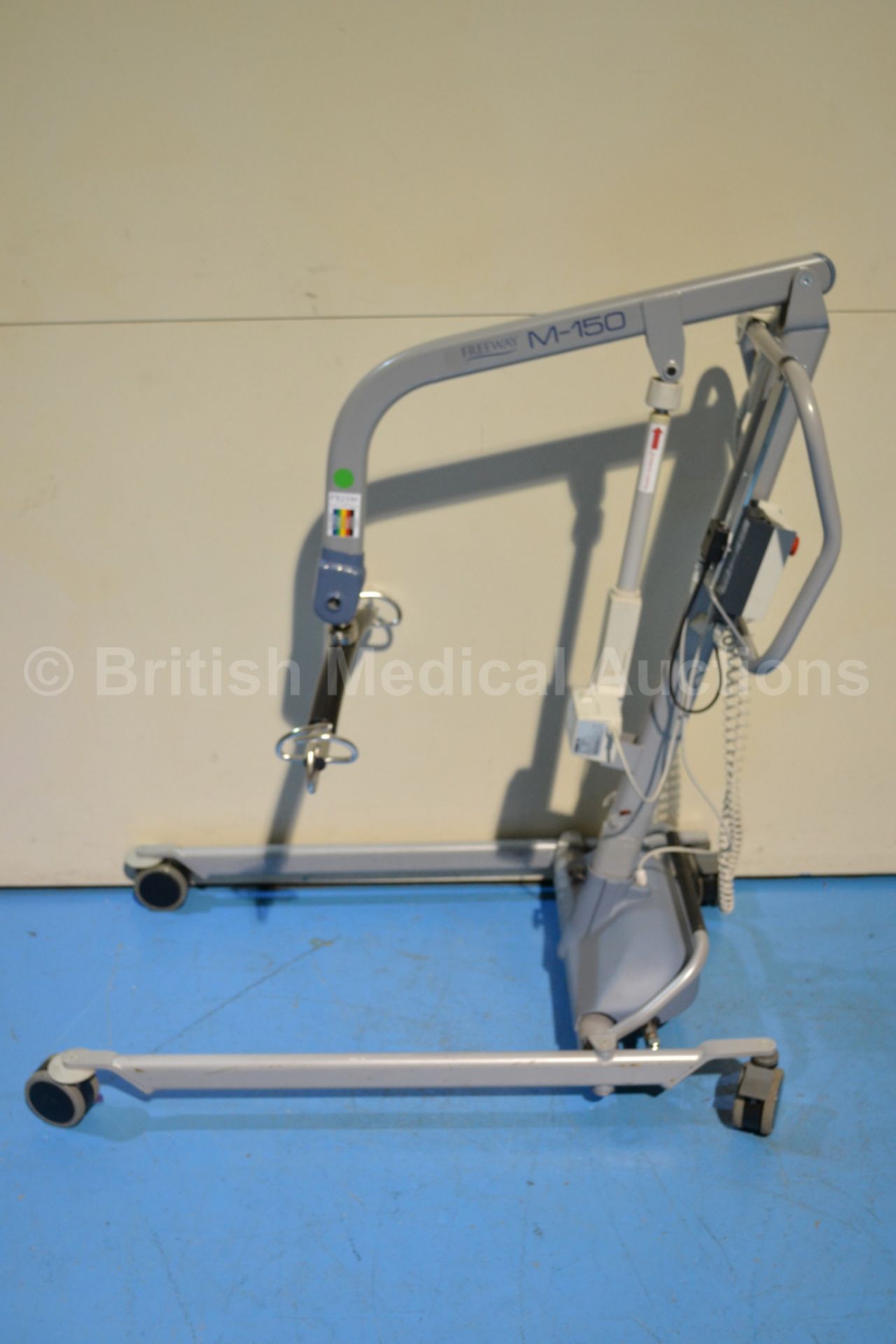 Freeway M-150 Electric Patient Hoist with Controller (Tested Working ...