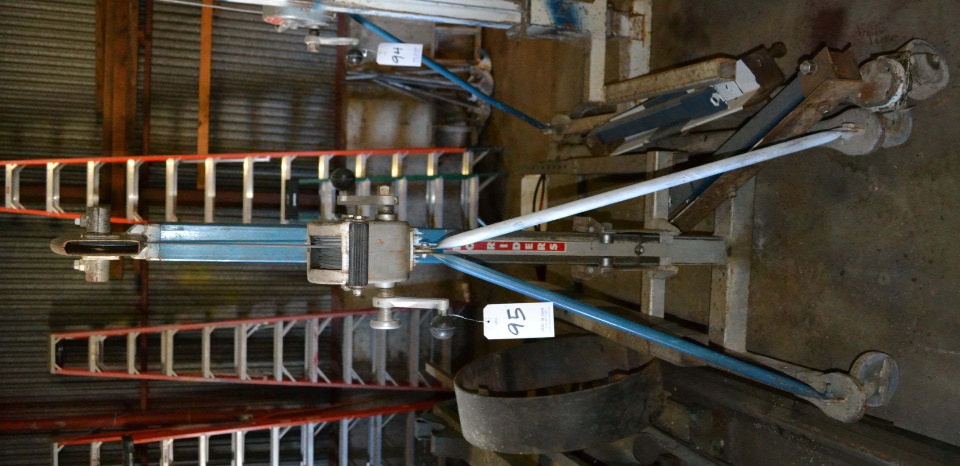 Vermette Lifts Model 520A 500-Lbs Capacity Material Handling Lift