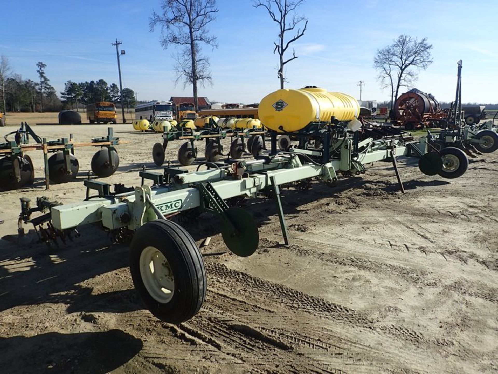 KMC 8 row stack fold rolling cultivator 40" liquid fertilizer tank