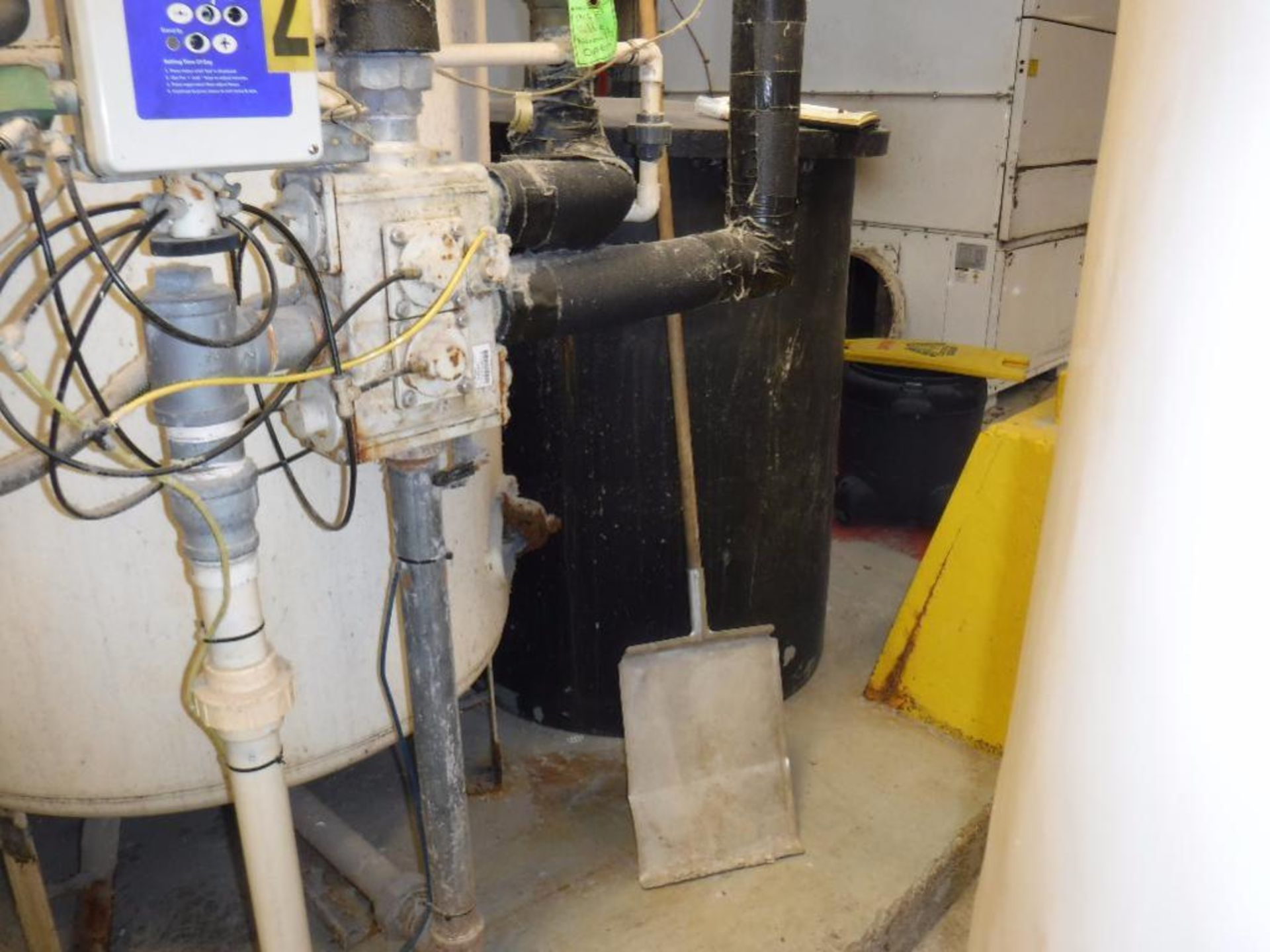 Culligan Water Softner System with (2) Steel Tanks and Salt Tank