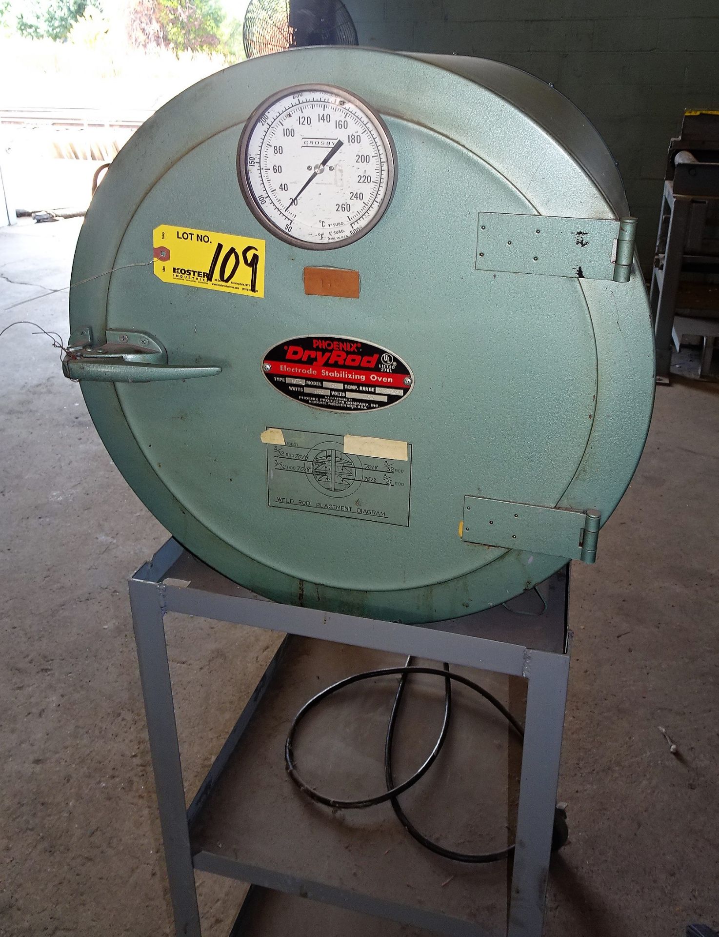 Phoenix Dryrod Electrode Stabilizing Oven, Mdl. 16C, Max. Temp. 100 ...
