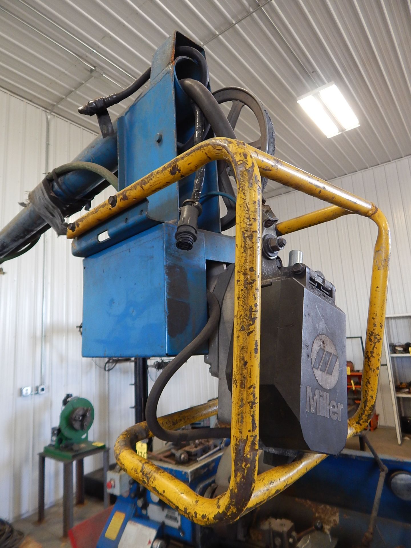 Miller Dimension 400 Mig Welder, SN JG086873, with Miller 60 Series ...