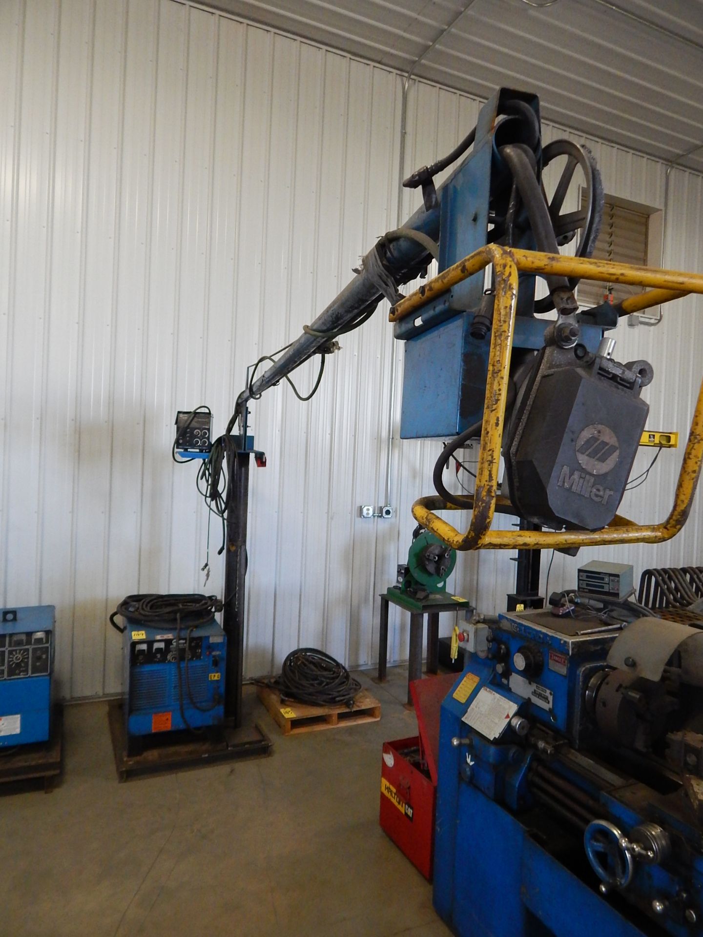 Miller Dimension 400 Mig Welder, SN JG086873, with Miller 60 Series ...