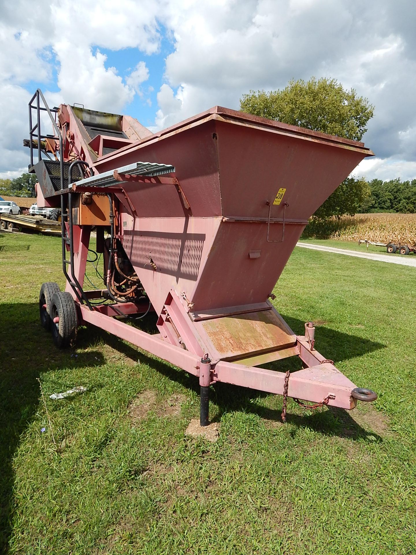Royer Model 365 Topsoil Processor, 4 Cylinder70 HP Diesel Engine, 4.4 ...