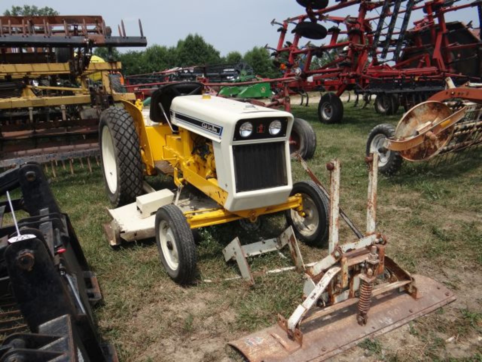 Cub Lowboy 154 Compact Tractor 3pt, 60" Deck, 54" Front Mount Blade