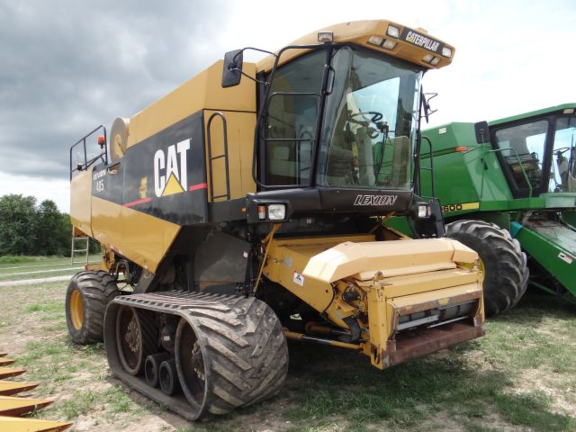 CAT Lexion 485 Combine 4wd, Tracks, Lateral Tilt Feeder House, Radiator ...