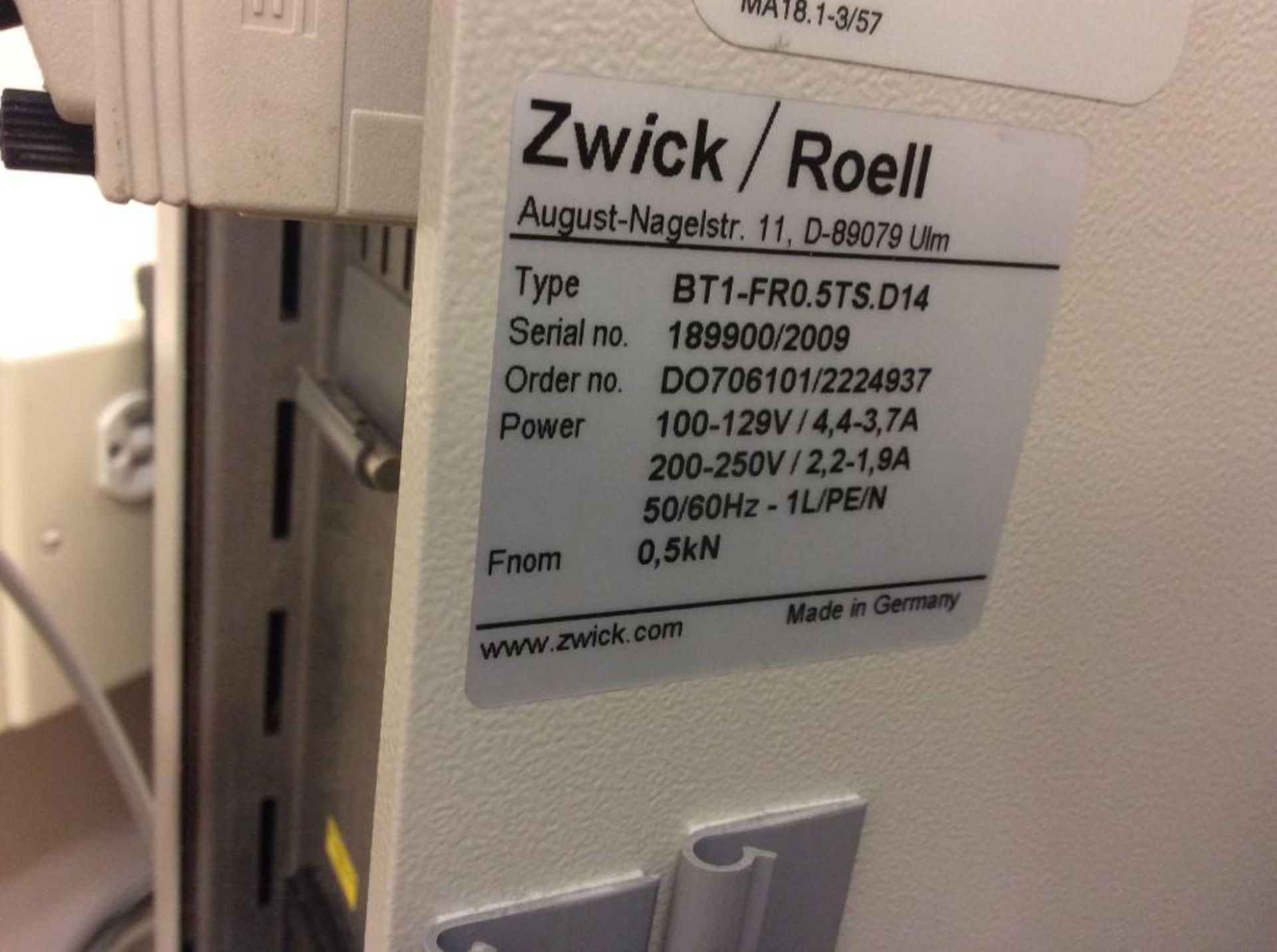 Zwick/Roell BTI-FR0.5TS.D14 Table-Top Machine Testing Machine. Serial ...