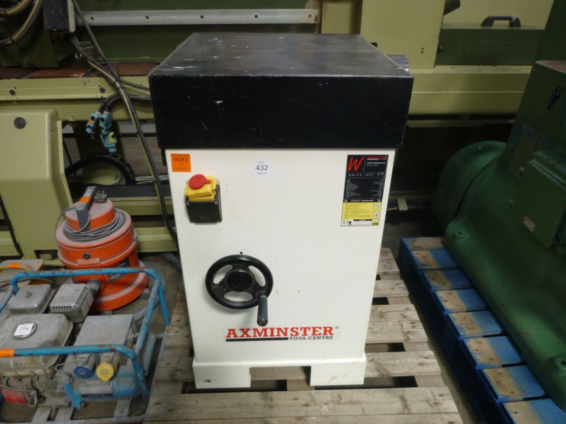 * Axminster Model TH410 240V Thicknesser Planer. With 2.75kW Motor and ...