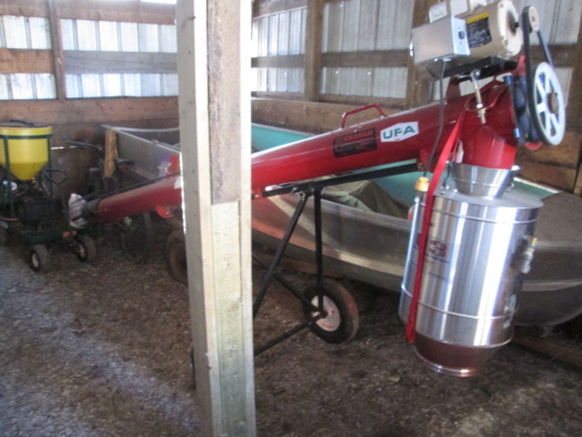 Graham seed treater w/ G3 applicator, 7"x12' auger, 1-1/2 hp elec, Chem ...