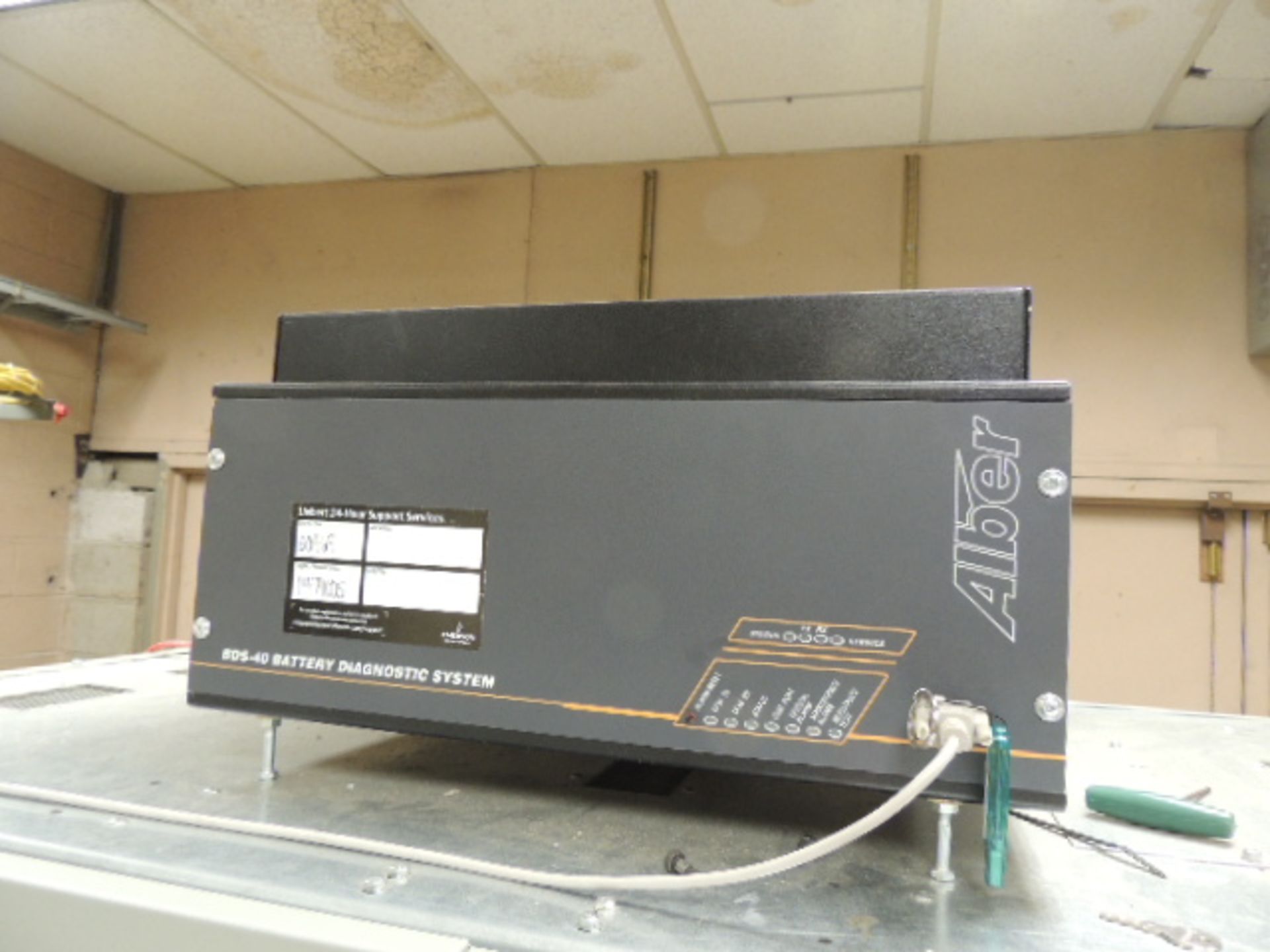 Liebert Npower Uninterruptible Power System, output 100KVA w/ batteries ...