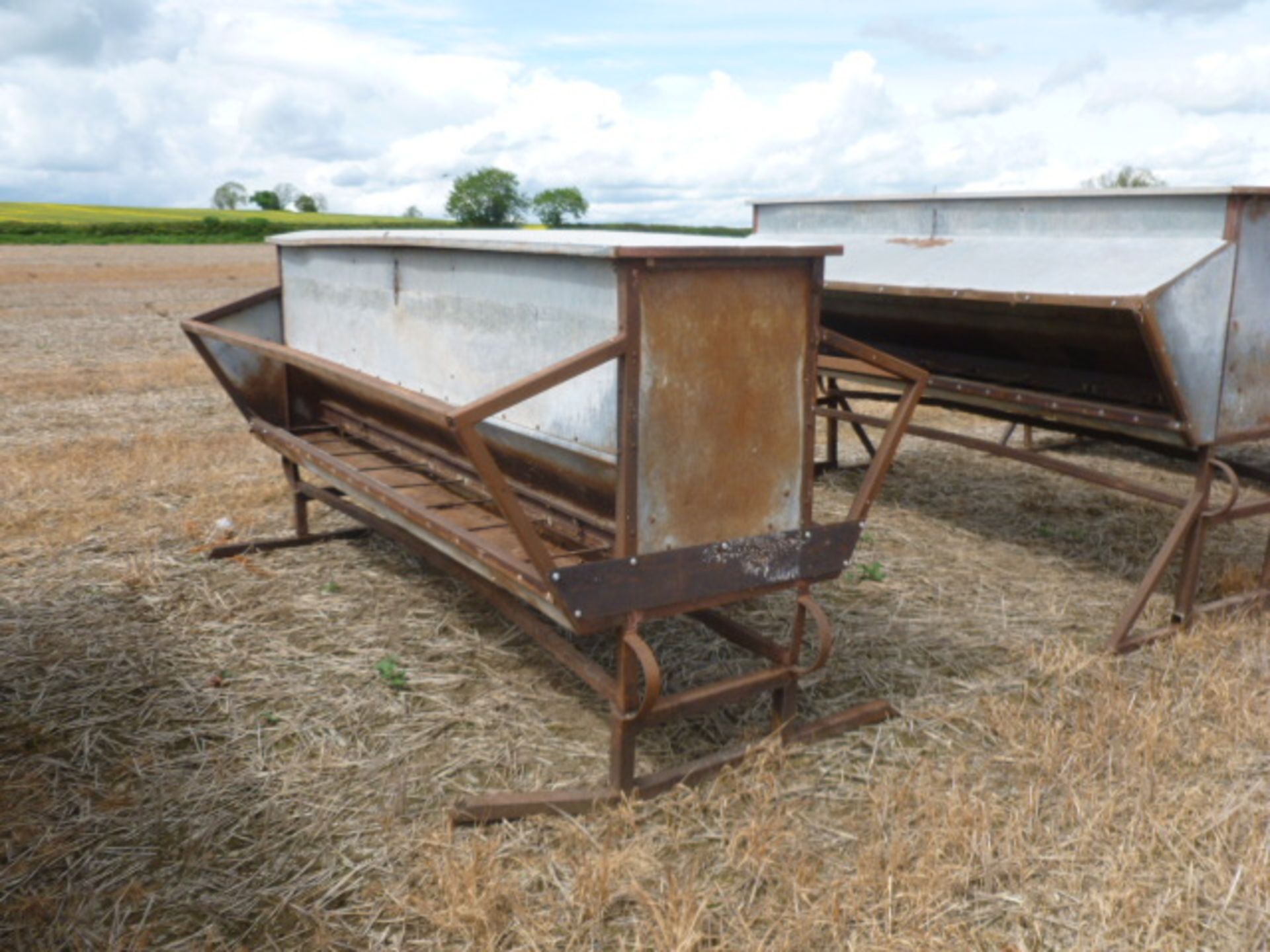 AD LIB CATTLE FEEDERS