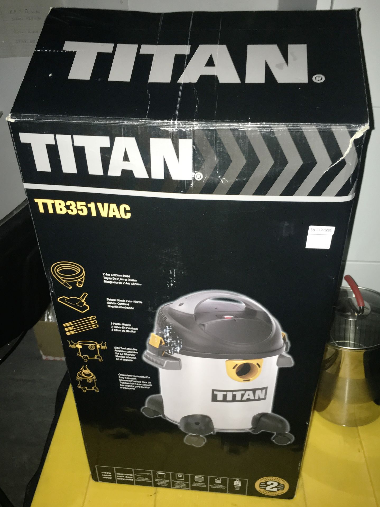 Titan 20Ltr Wet & Dry Vacuum Cleaner Model: TTB351 1400W/240V