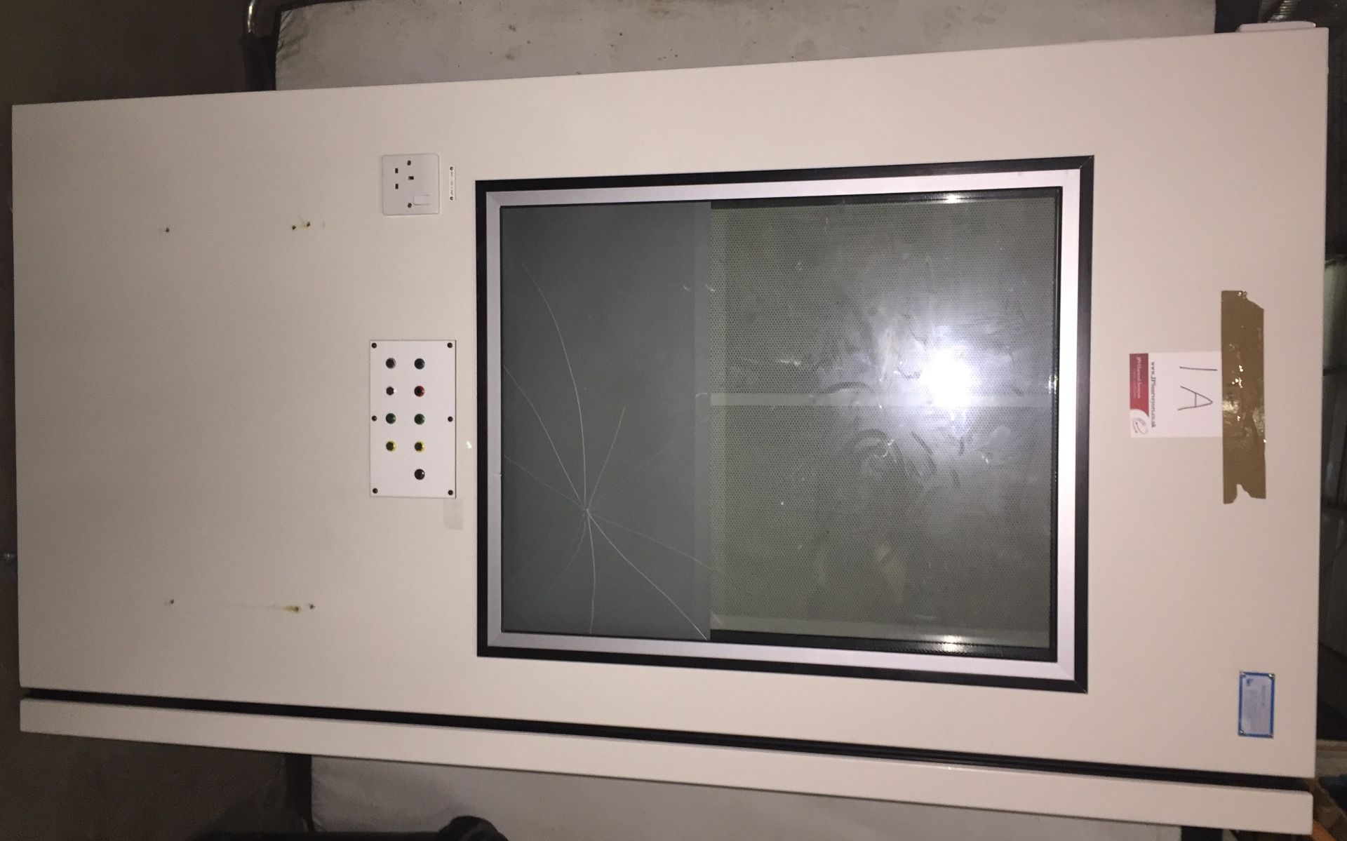 IAC 250 Acoustic Booth, Product no: HCA021 The 250 Series Mini Sound ...