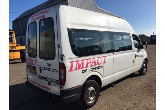 LDV MAXUS 3.5T 120 LWB 16 Seat Mini Bus Diesel