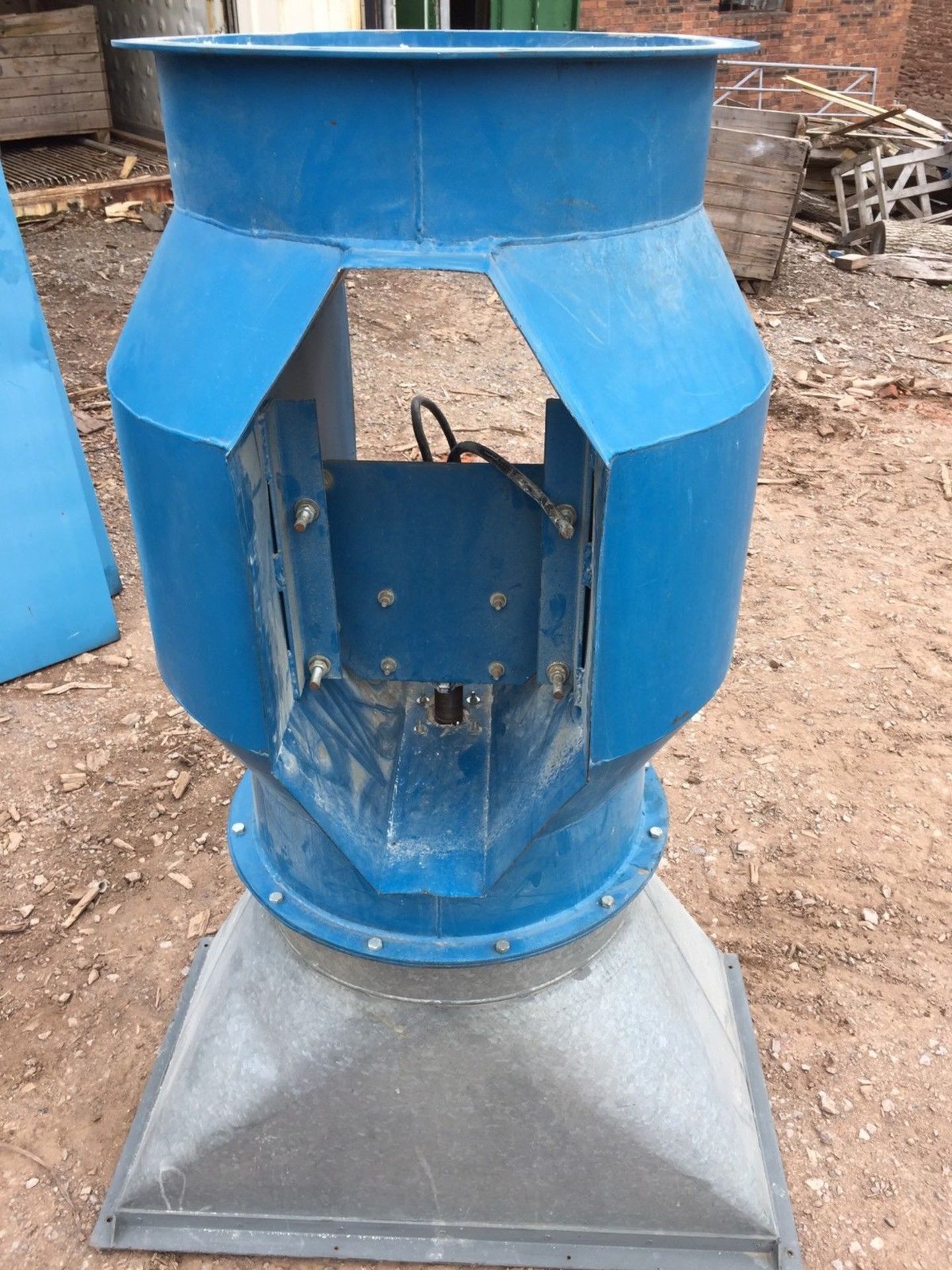Industrial Spray Booth Extractor Fan For Use Outside Explosion Areas ...
