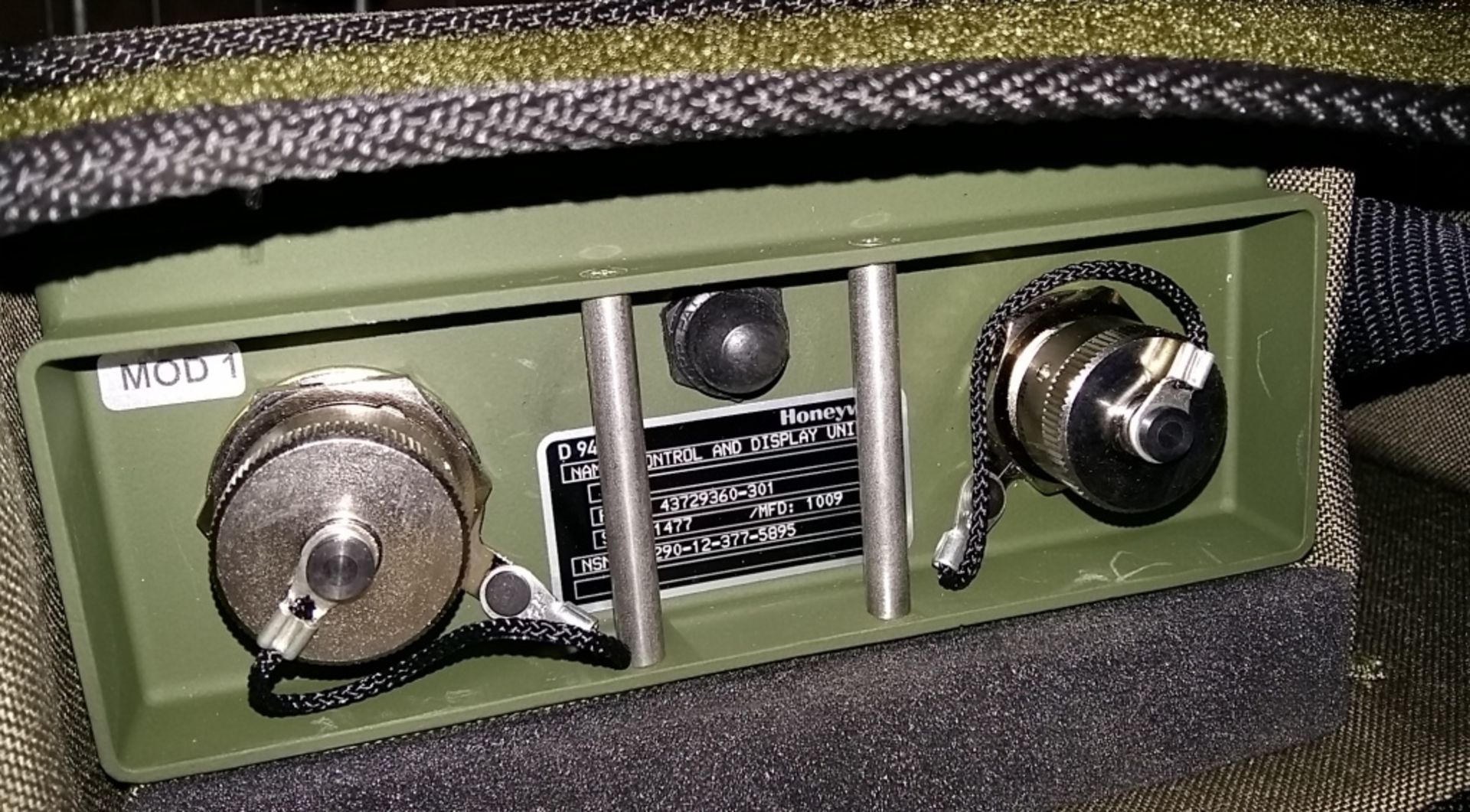 Honeywell control and display unit NSN:1290-12-377-5895
