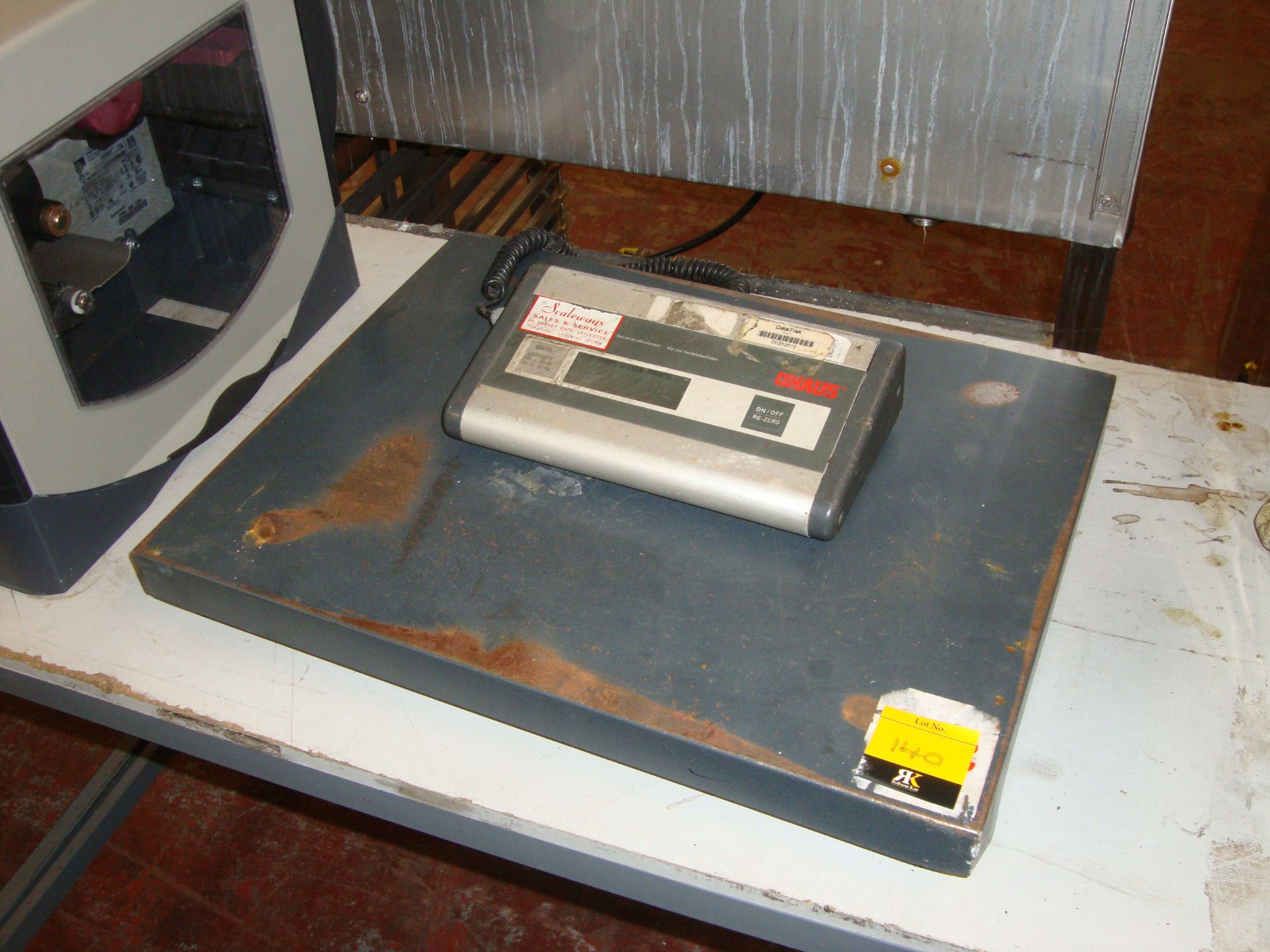 Ohaus platform scales with separate digital read out model DS10L