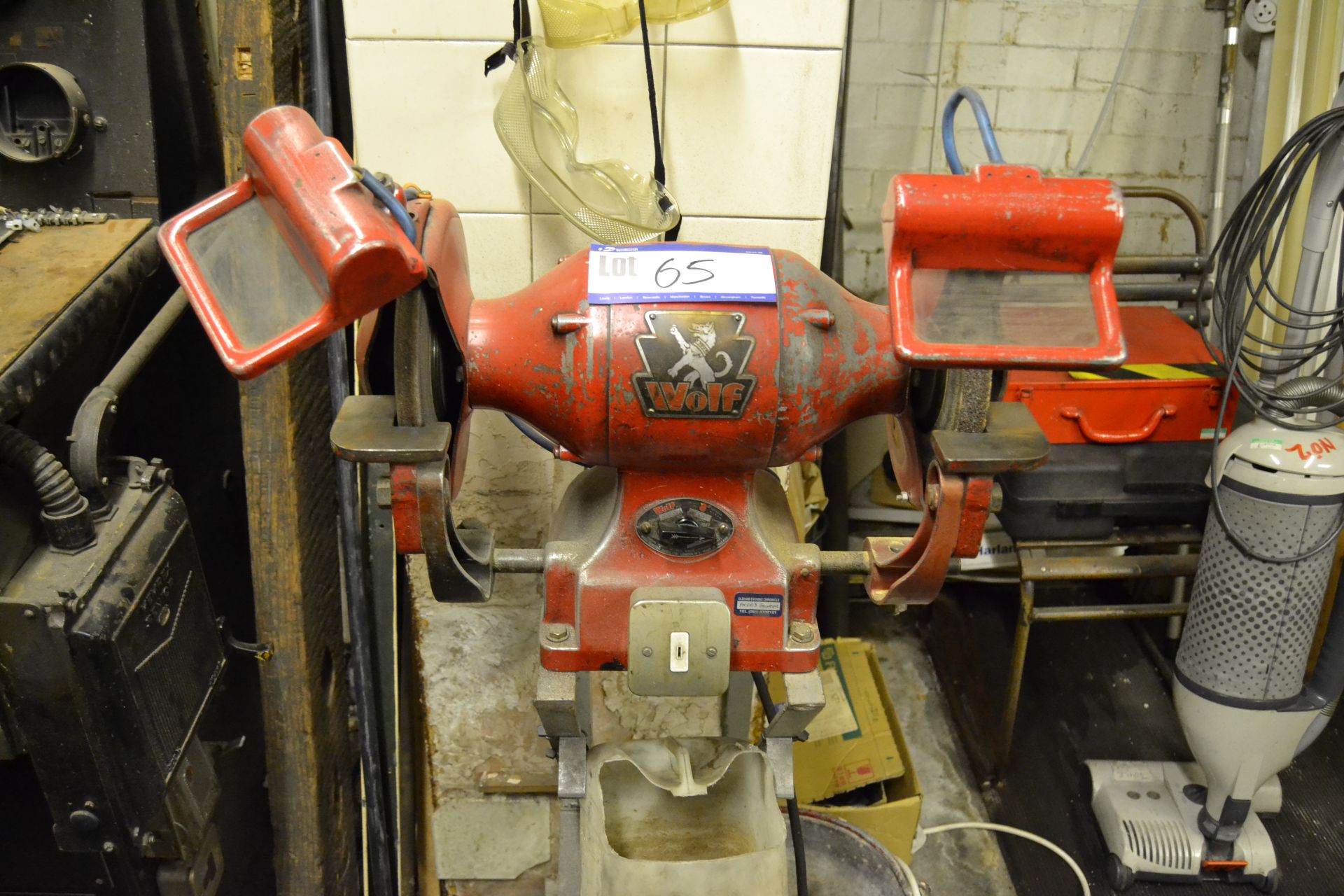 Wolf Double Ended Bench Grinder