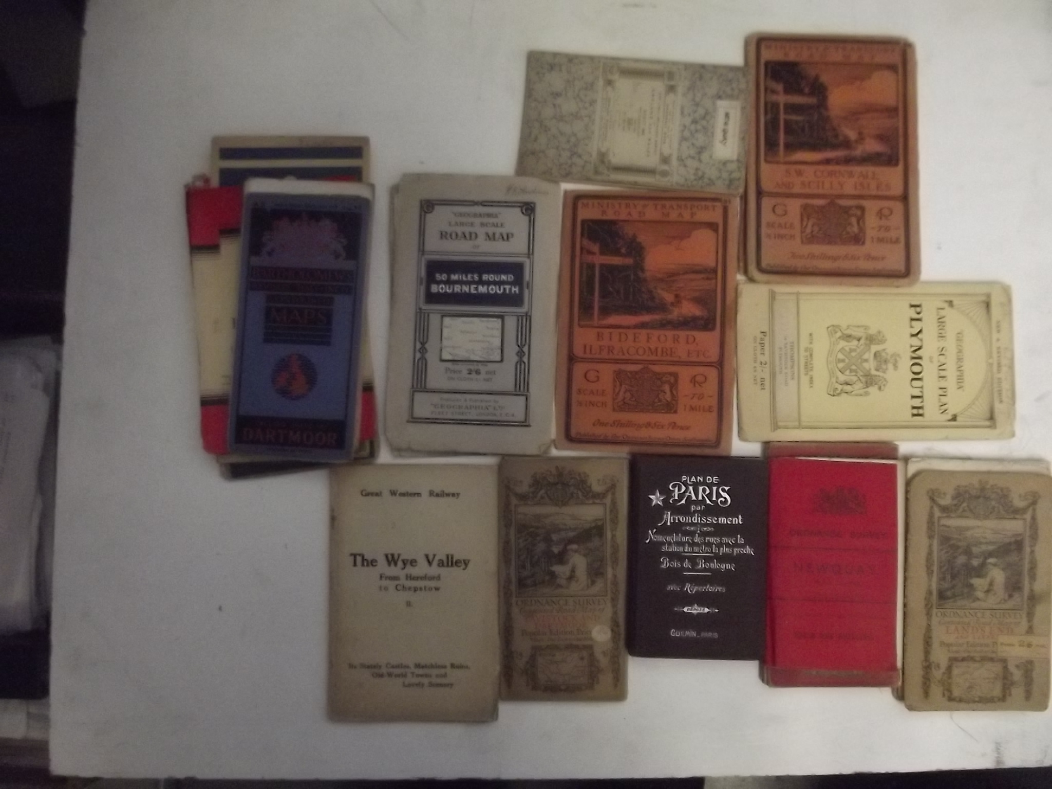 POCKET MAPS. bundle, various.