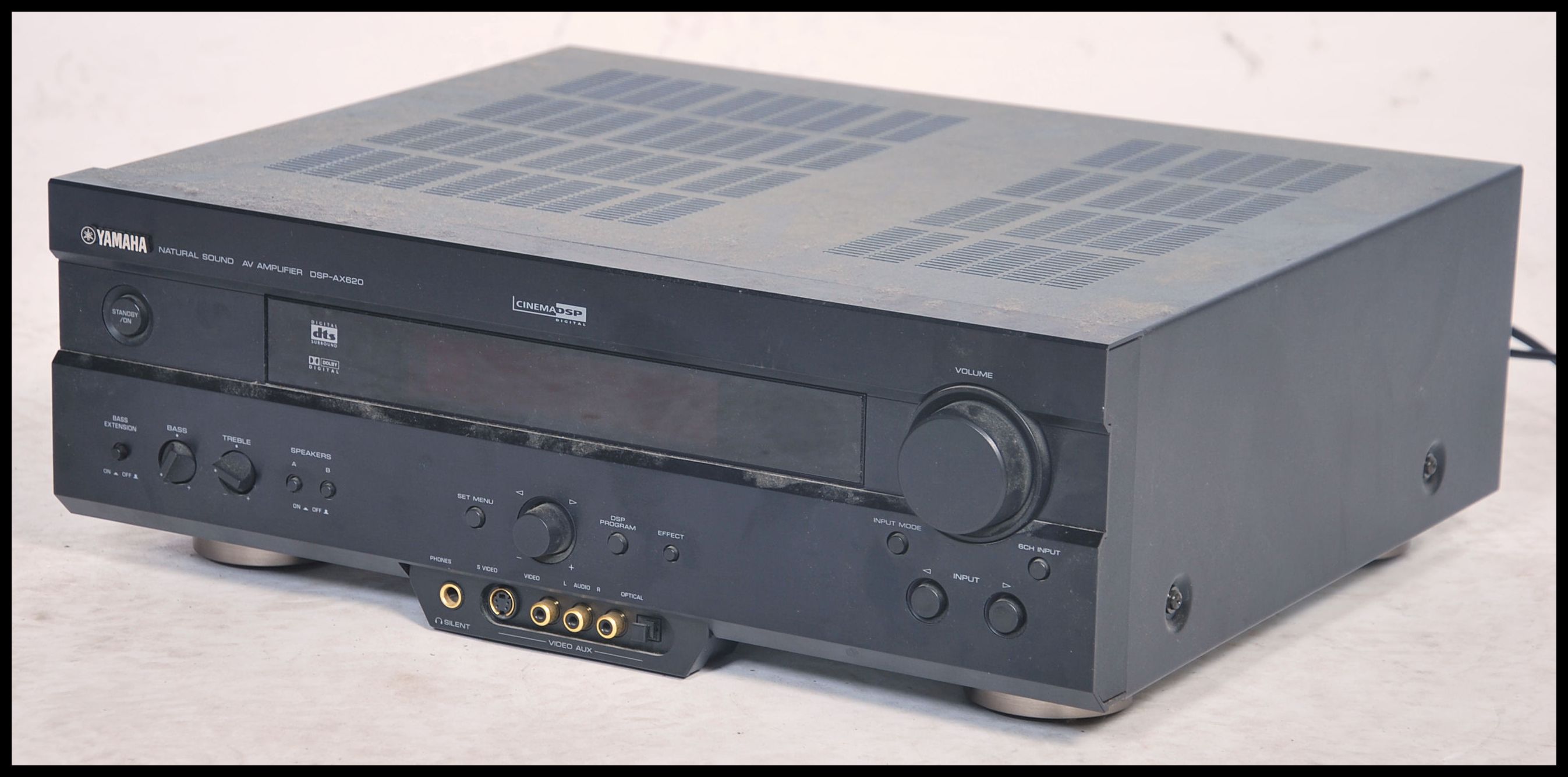 A Yamaha DSP AX620 Black NOir AV Amplifier complete in the original ...