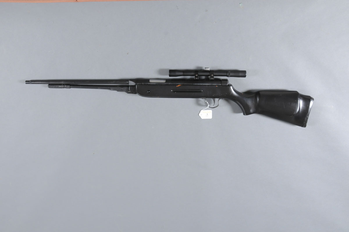 SMK B3-F .22 underlever air rifle, fitted with SMK telescopic sight. No ...
