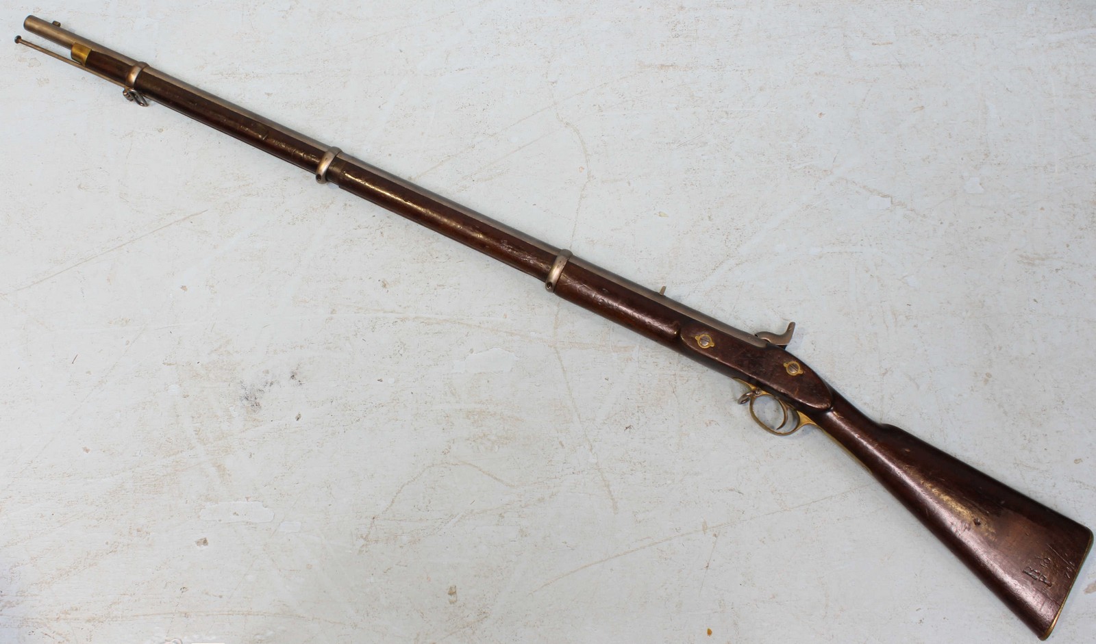 An 1860 pattern Enfield percussion musket, three-ring 39-inch barrel ...