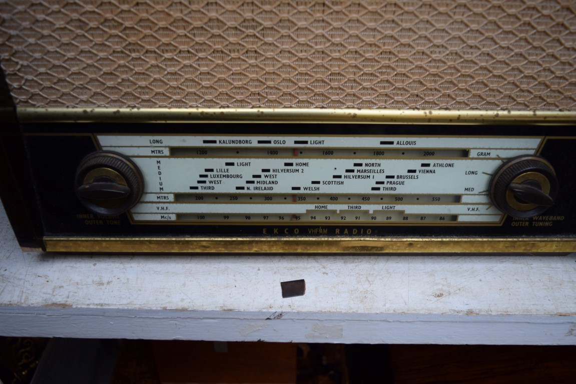 An Ekco radio, Model 320.