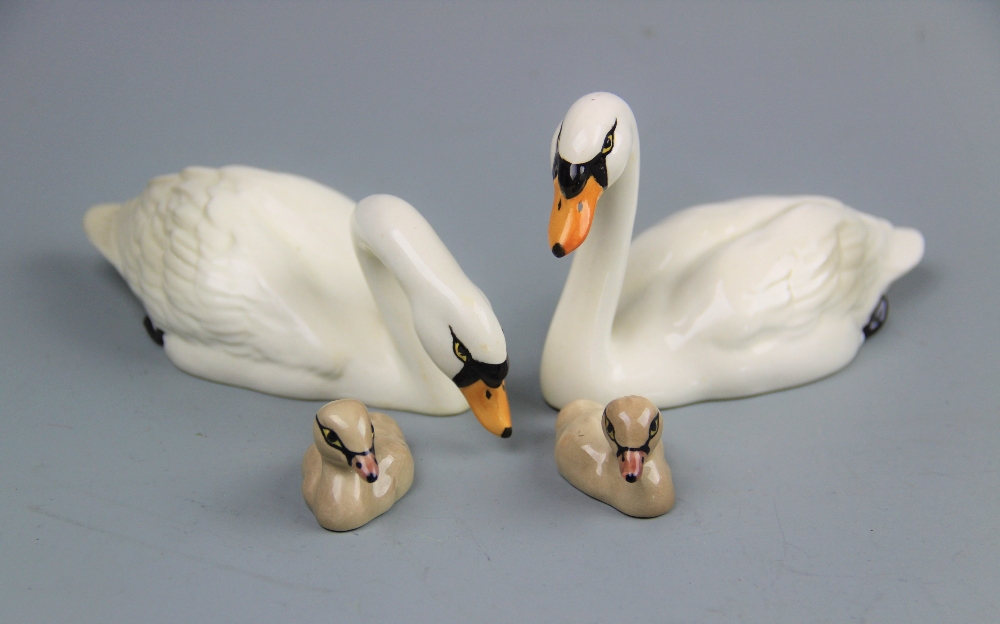 A Beswick Swan No 1684, with Swan 1685 and two cygnets 1686 and 1687 (4 ...