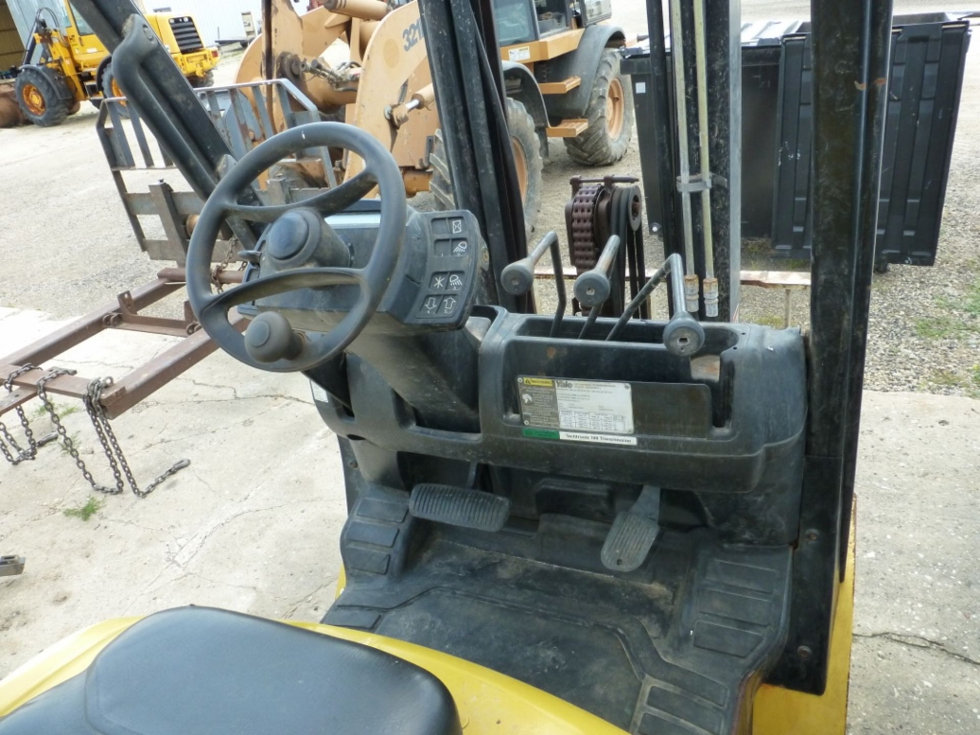 Yale LP forklift, Techtronix 100 transmission, 42" forks, lift model ...