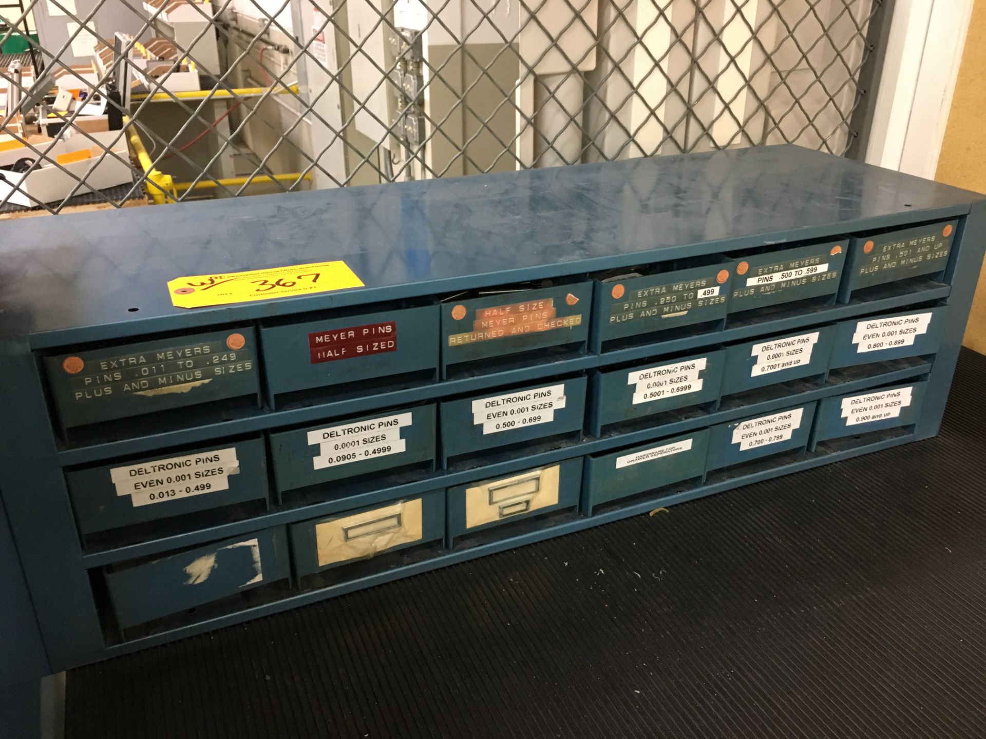 LISTA HEAVY DUTY TOOL CABINET WITH CONTENTS (DELTRONIC PIN GAGES) (*See ...