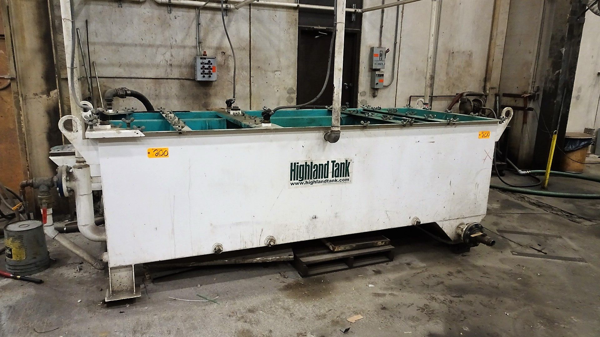 Highland Tank Model R-HTC-G-S-Trickle Filter, 600 Gallon Capacity ...