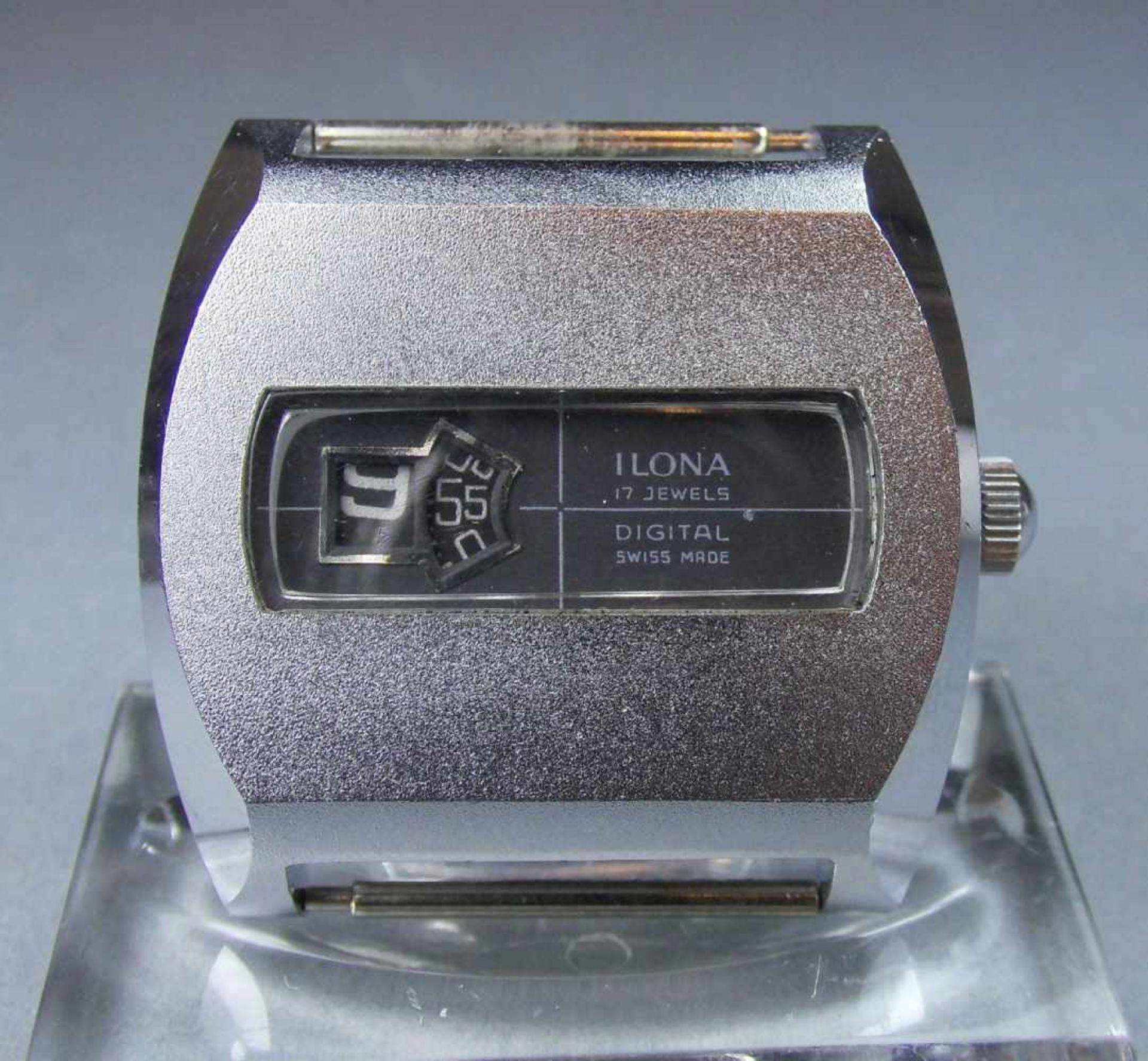 VINTAGE SCHEIBENUHR ILONA / UHR MIT DIGITALER ANZEIGE / wristwatch ...