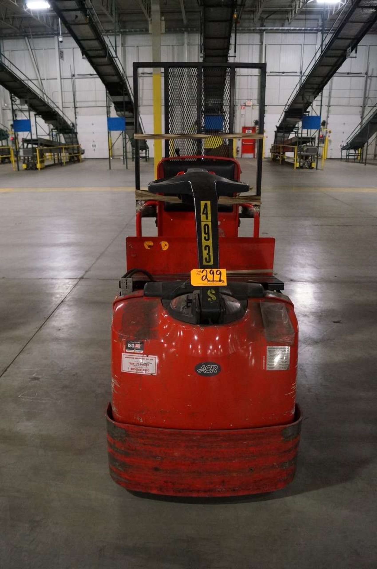 2008 RAYMOND 8600 Tugger Unit 493, Hours 7791 S/N 8600869477