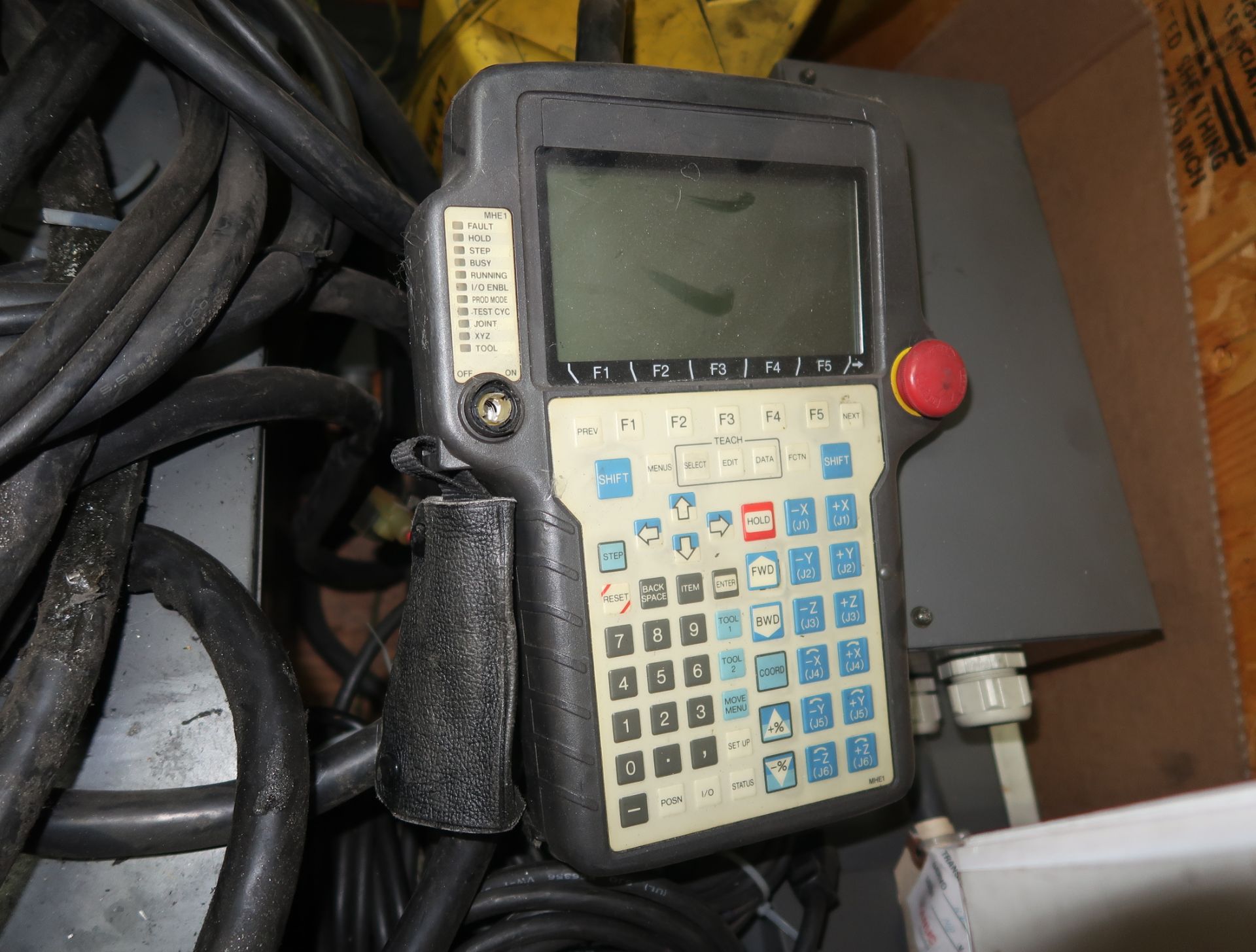 FANUC ROBOTRONICS LR8 MATE 200i ROBOT