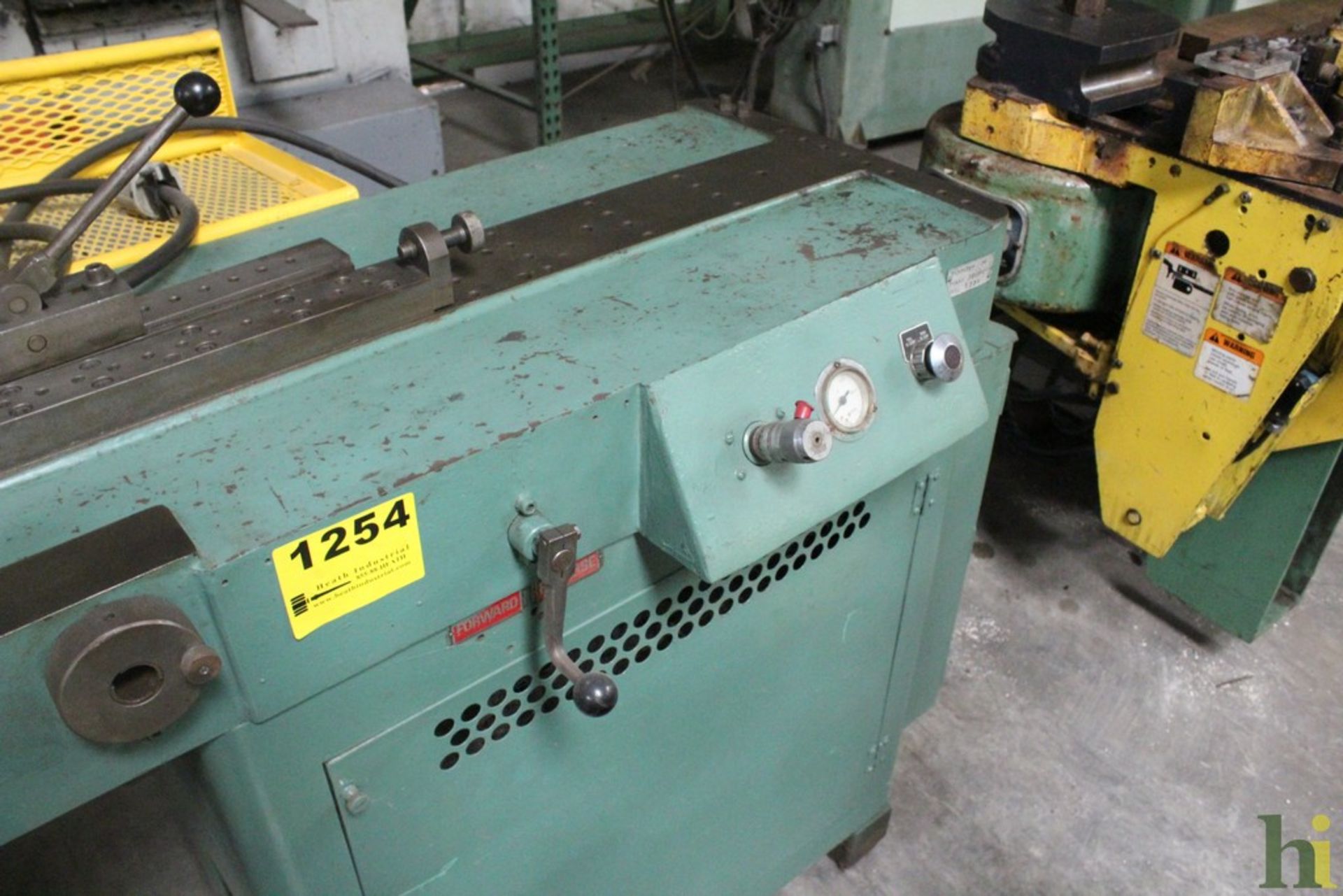 DIACRO NO. 6 HYDRAULIC BENDER, S/N 1560578245