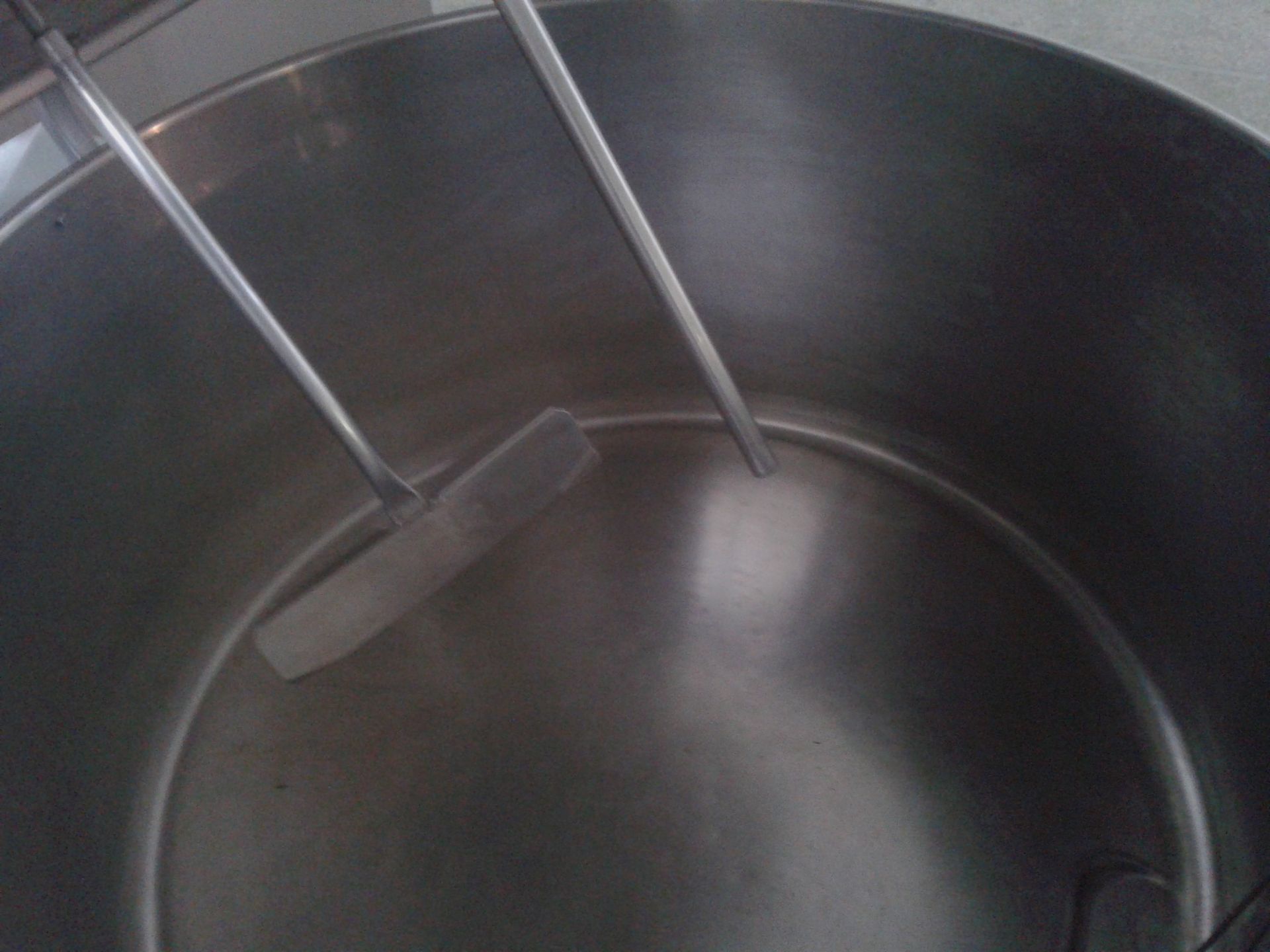 JAPY 550 Liter Milk Cooling Tank, Model 550, Equipped with Top Mount ...