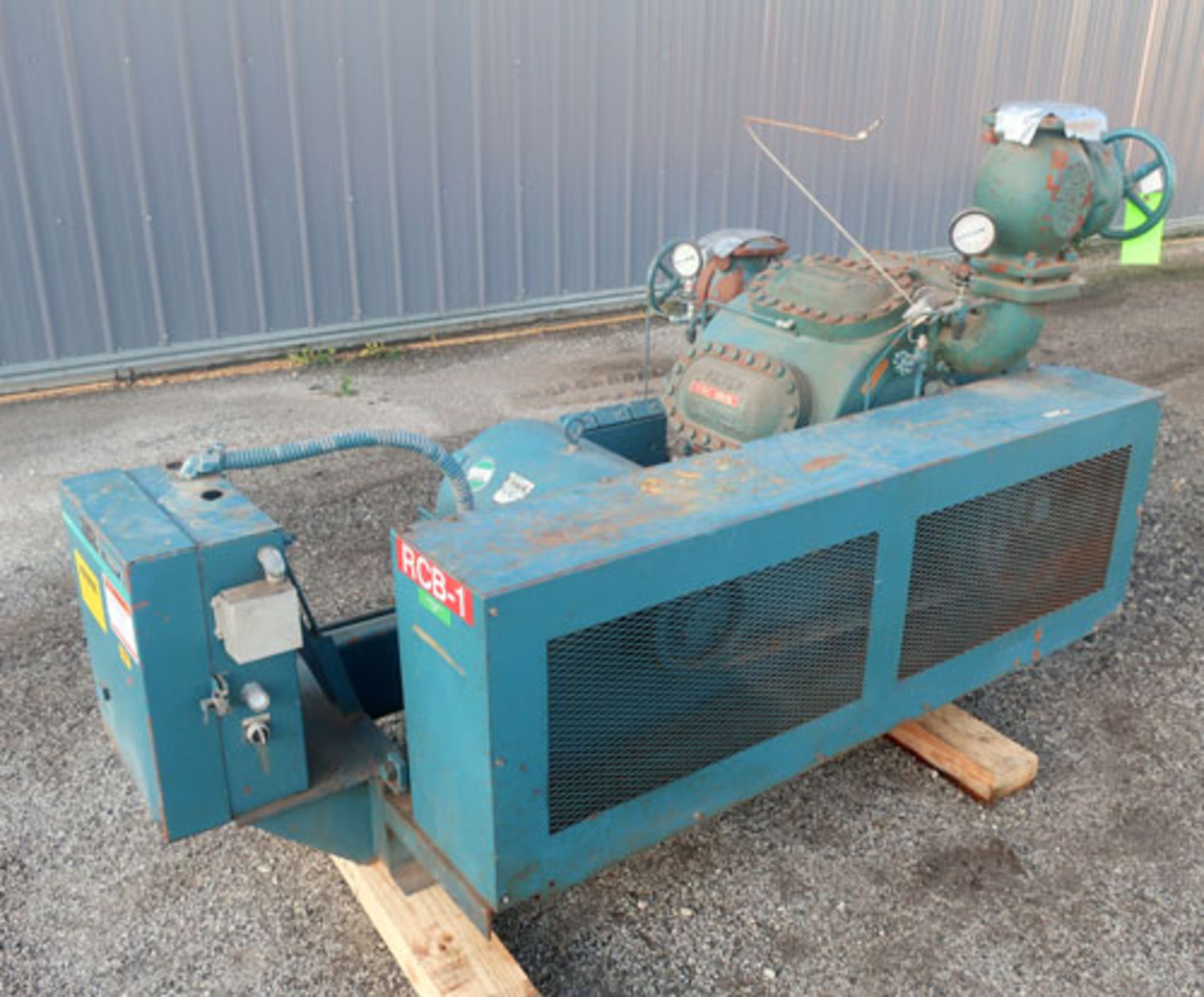 Vilter VMC 450XL 8-Cylinder Reciprocating Compressor. 3/60/230-460v ...