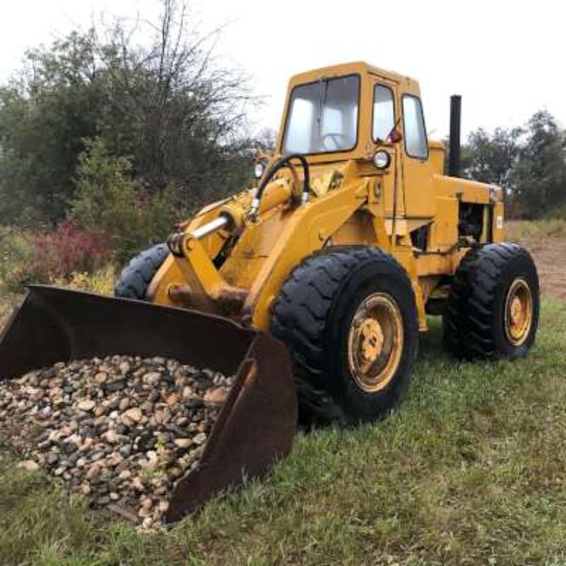 International hough 65 payloader not running, 2 1/2 yrd bucket