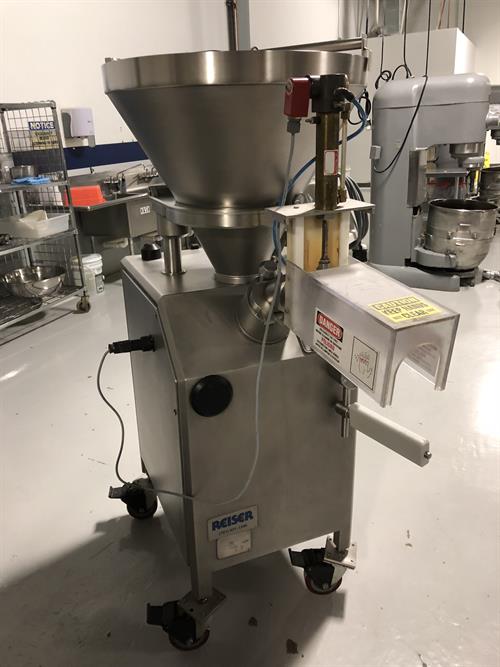 Reiser Vemag Robot 500 Stainless Steel Vacuum Stuffer - Model/type 128/ ...