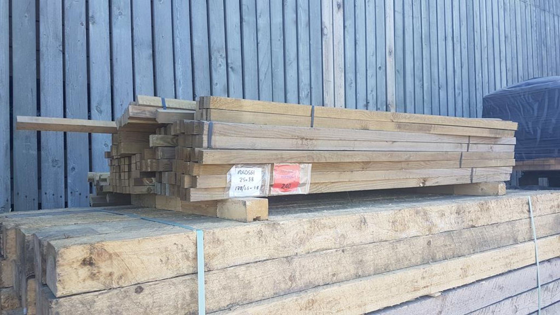 * 25x38 sawn tile lath. Tanalith treated. 178 pieces @ 1500mm to 1800mm ...