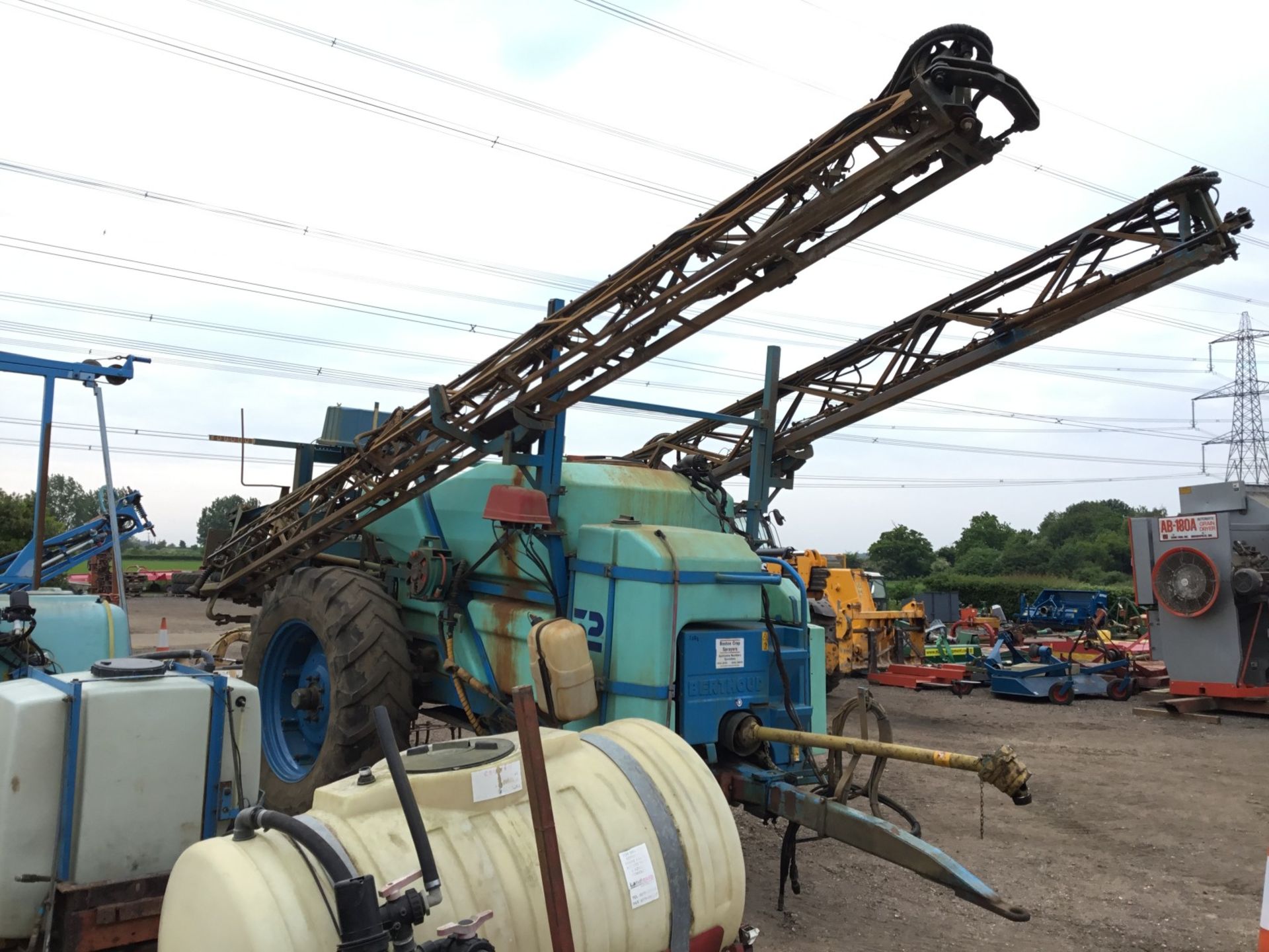 Berthoud Major 32 DP Tronic 28m trailed sprayer. Serial number 997995 ...