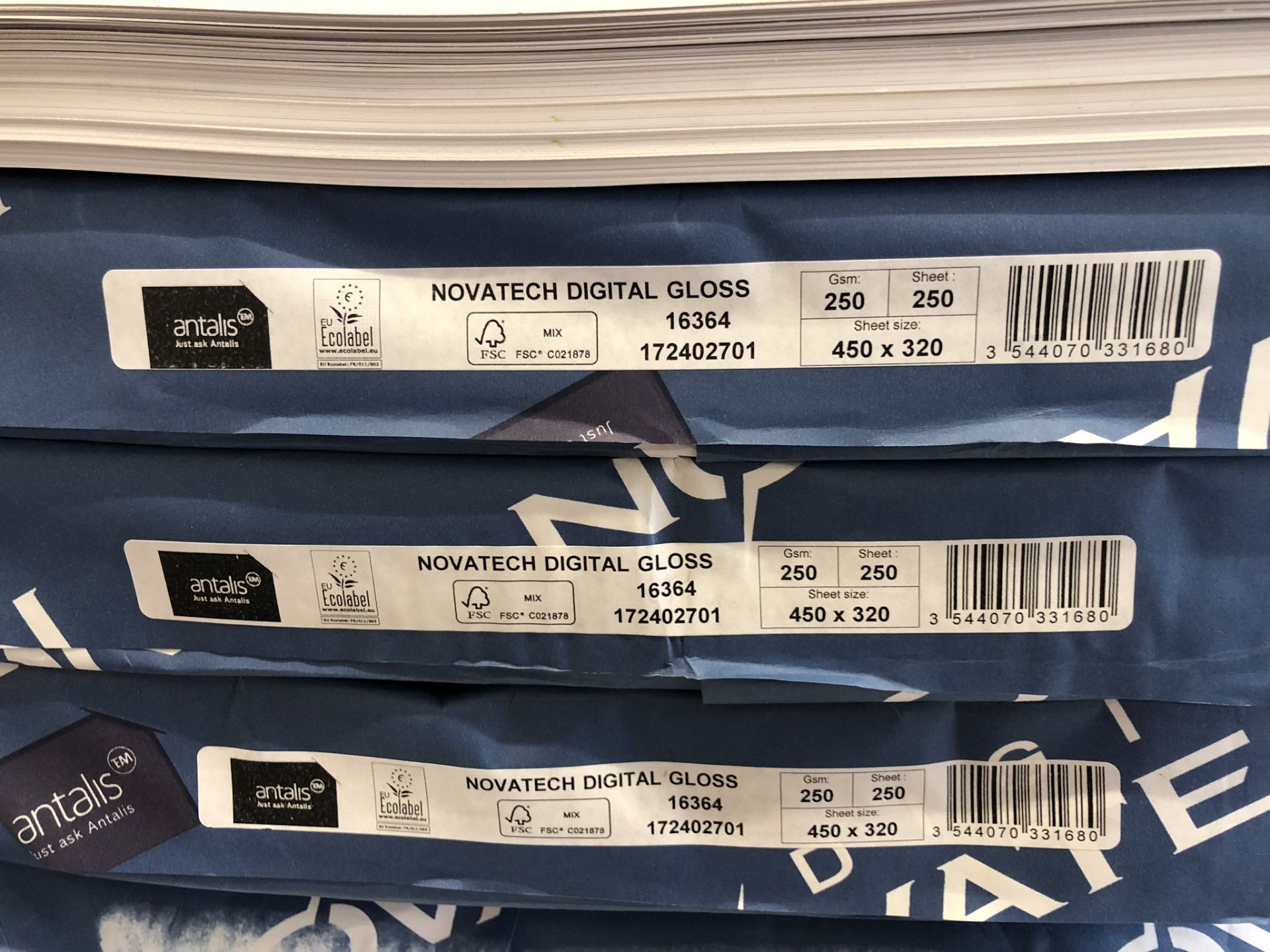 Approx 5 packs Novatech Digital Gloss 350GSM SRA3 Paper (450mm x 320mm ...